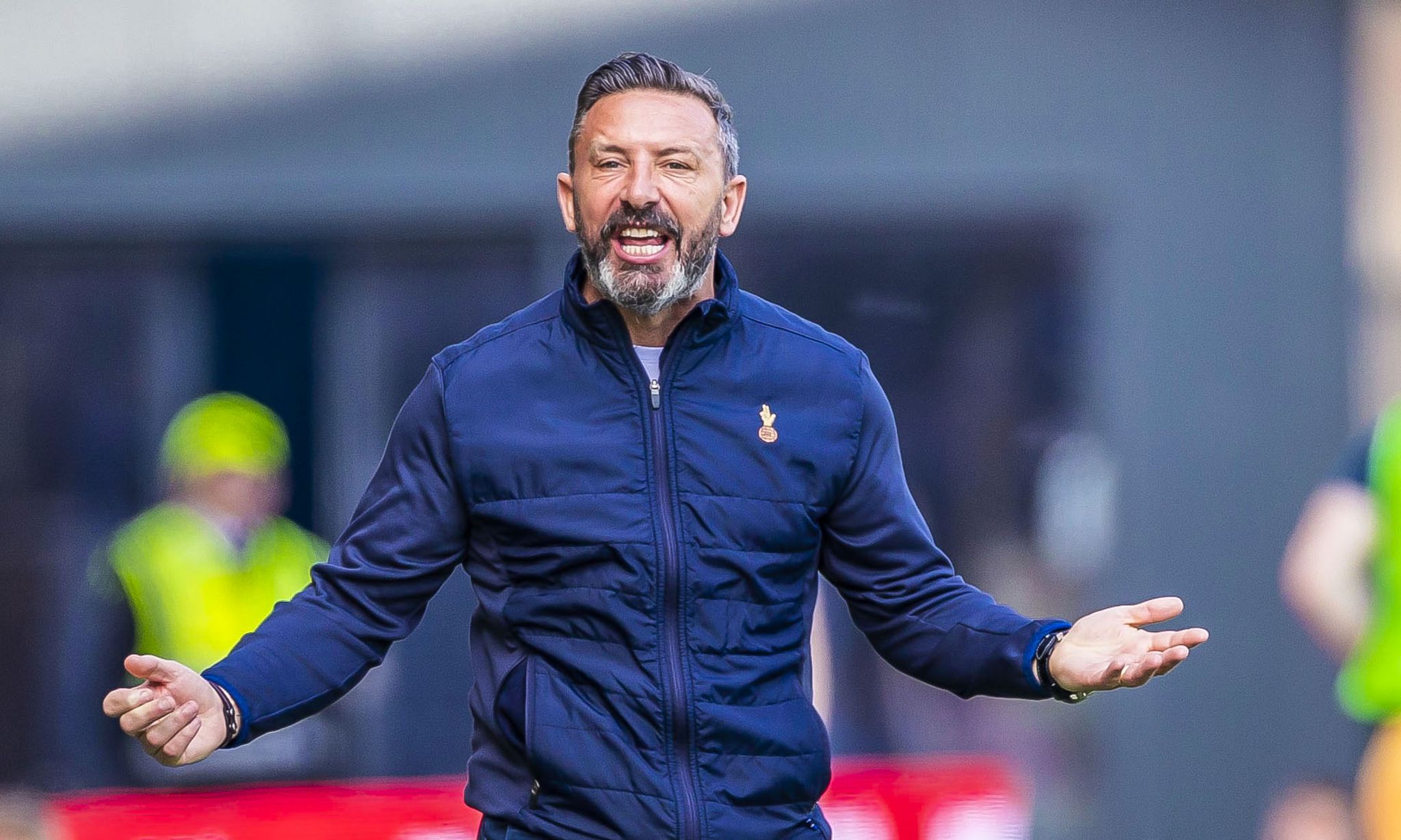 'It's hard to guarantee victory' - McInnes counters MacLean claim - BBC ...