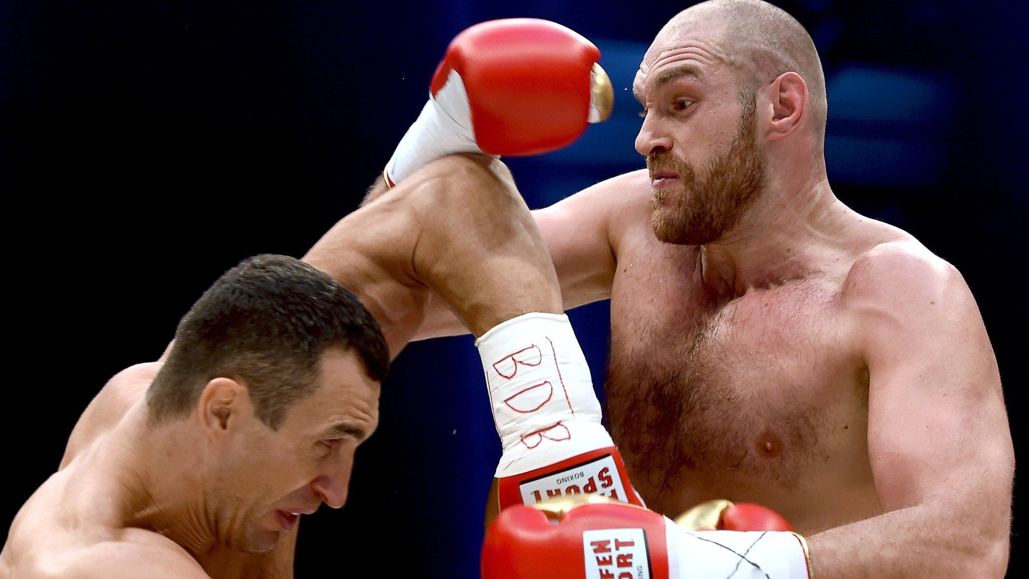 Tyson Fury: Former heavyweight champion suggests May comeback - BBC Sport