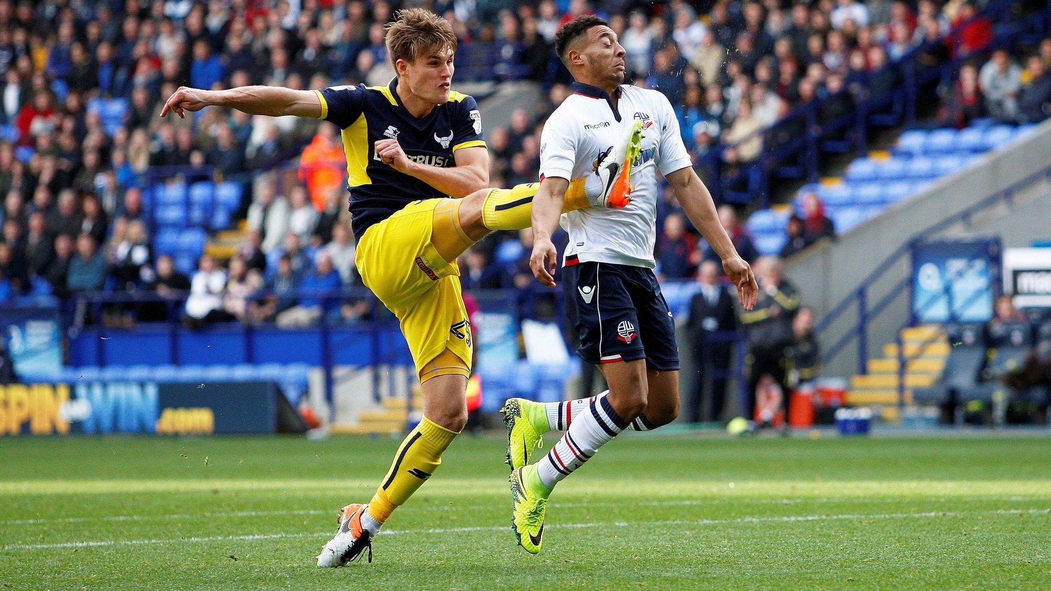 Port Vale sign Callum Howe and bring in Charlie Raglan and Kyle Howkins ...
