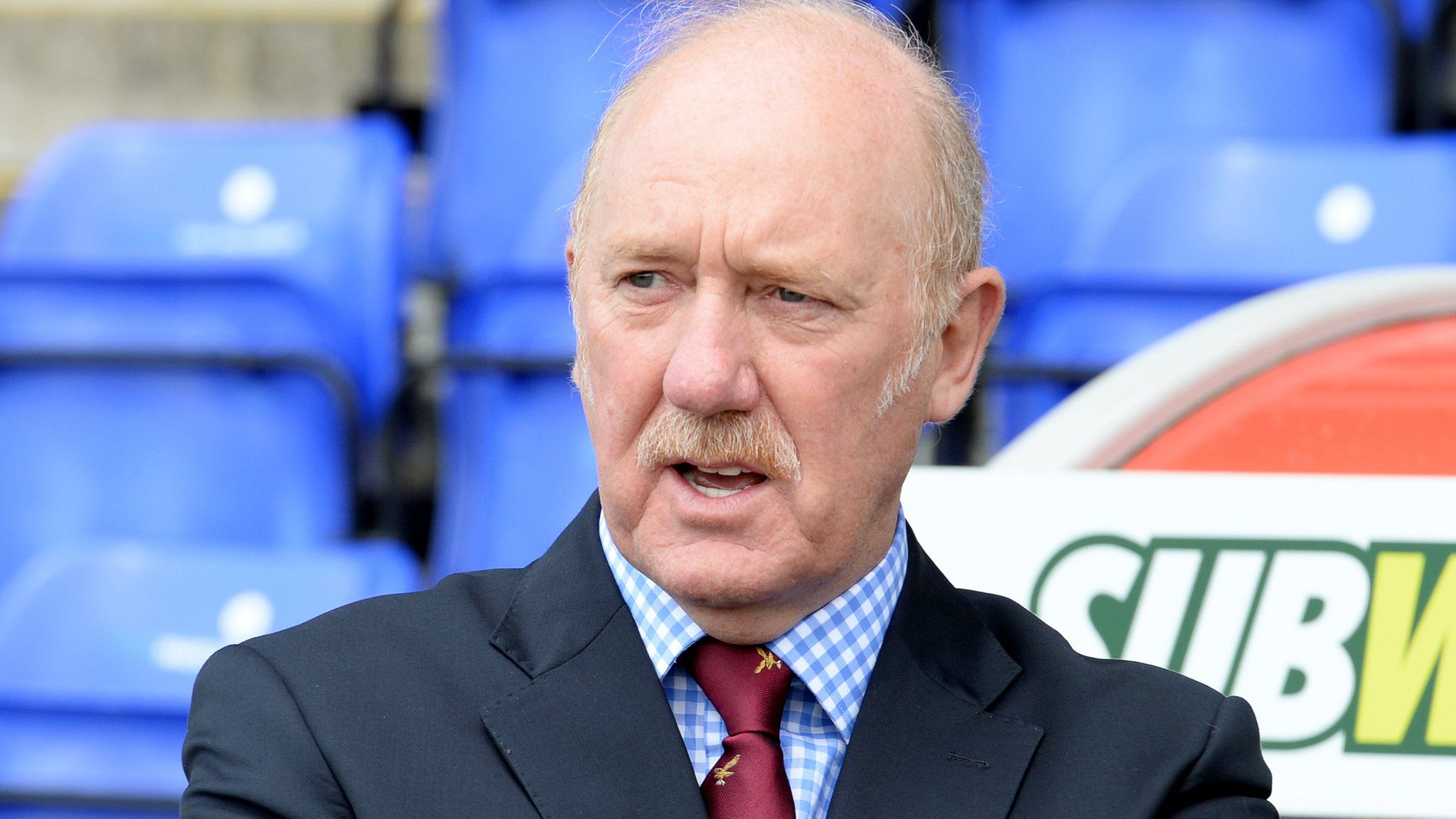 Charlie Mulgrew likely to miss Scotland double-header - BBC Sport
