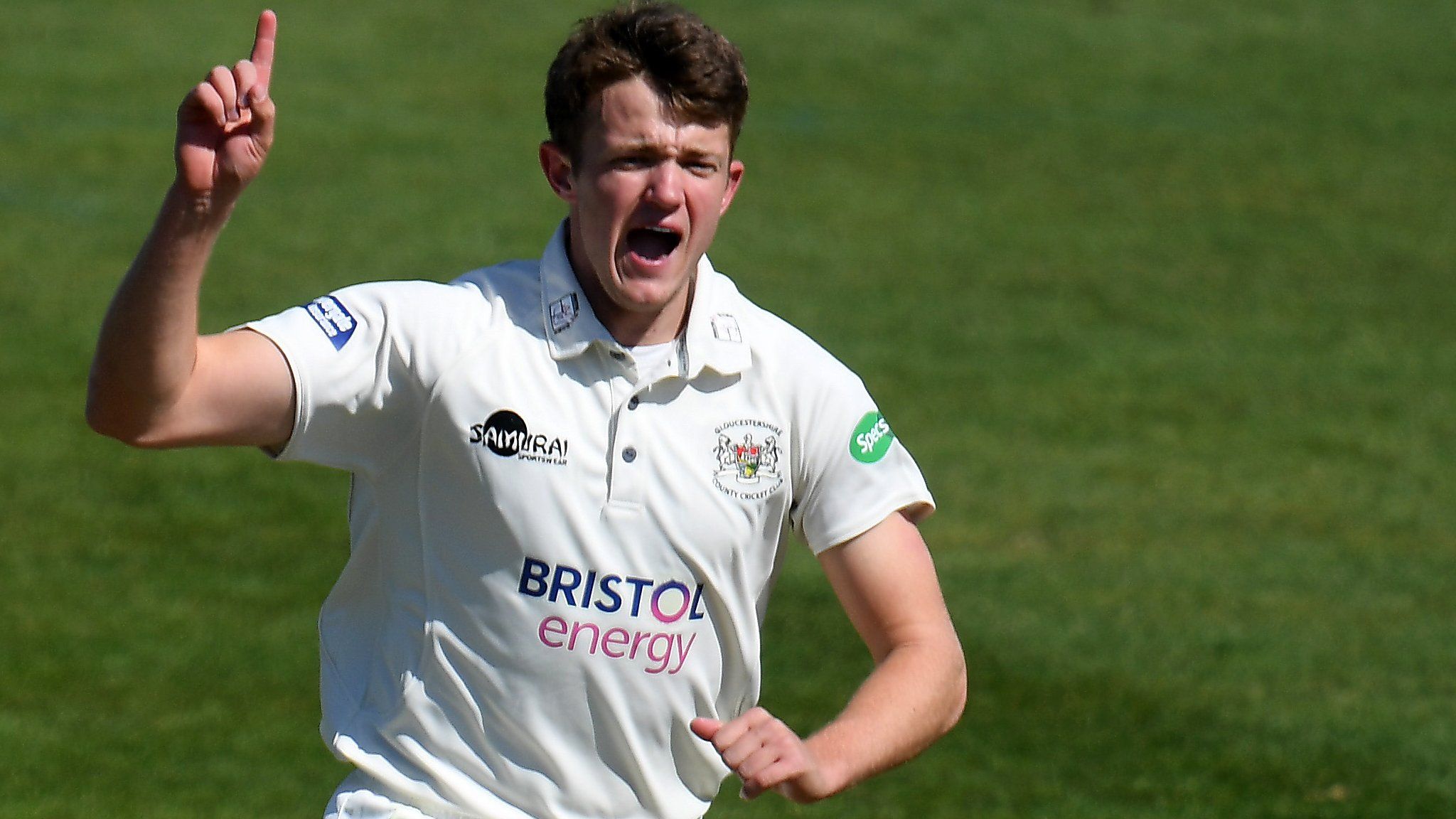 County Championship: Derbyshire dent Sussex promotion hopes in 182-run ...