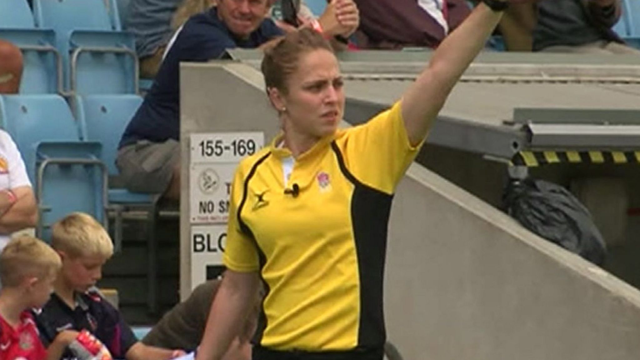 Sara Cox becomes first woman to referee a top-tier English match in ...