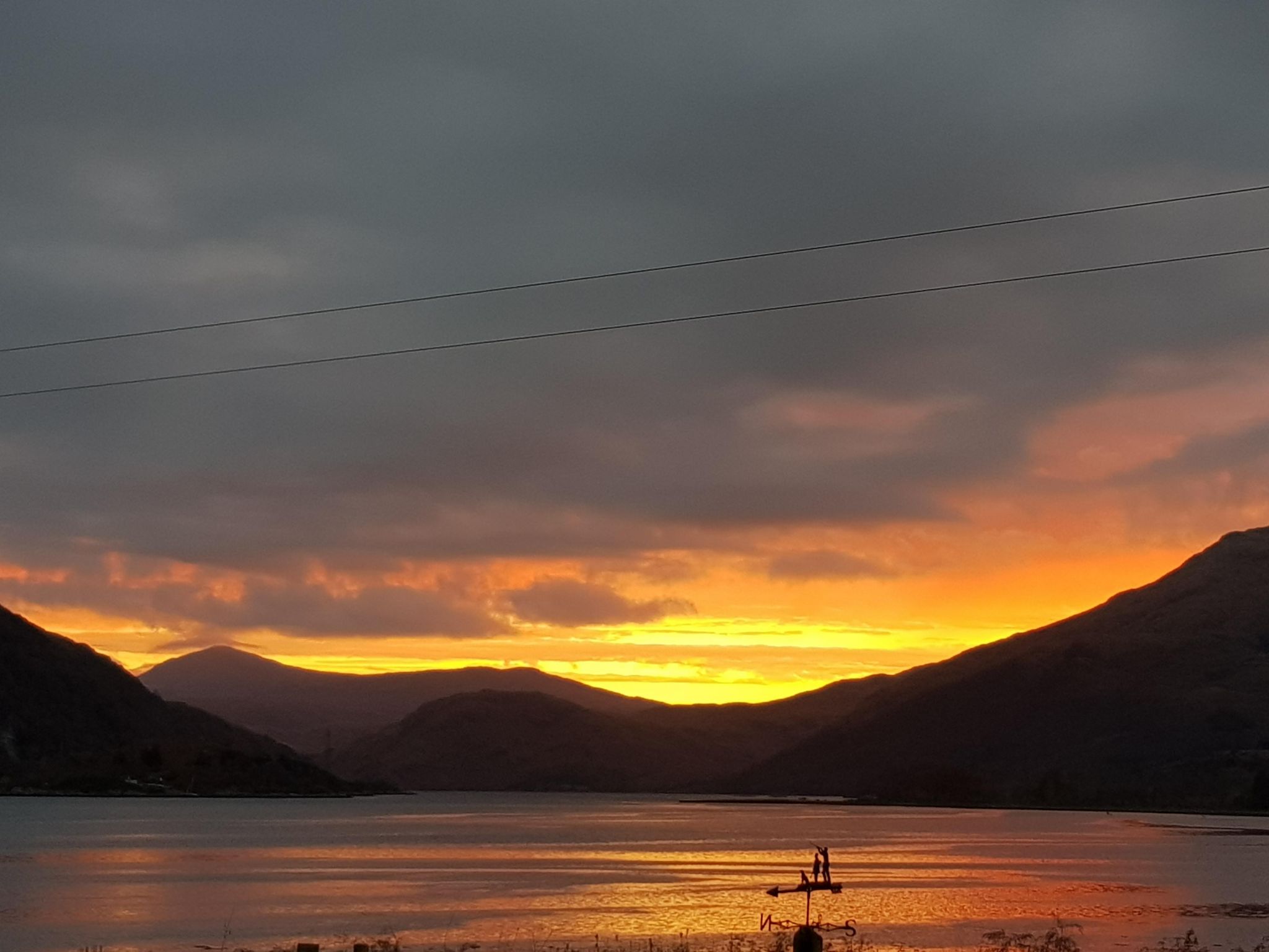 In pictures: Spectacular Scottish sunrise - BBC News