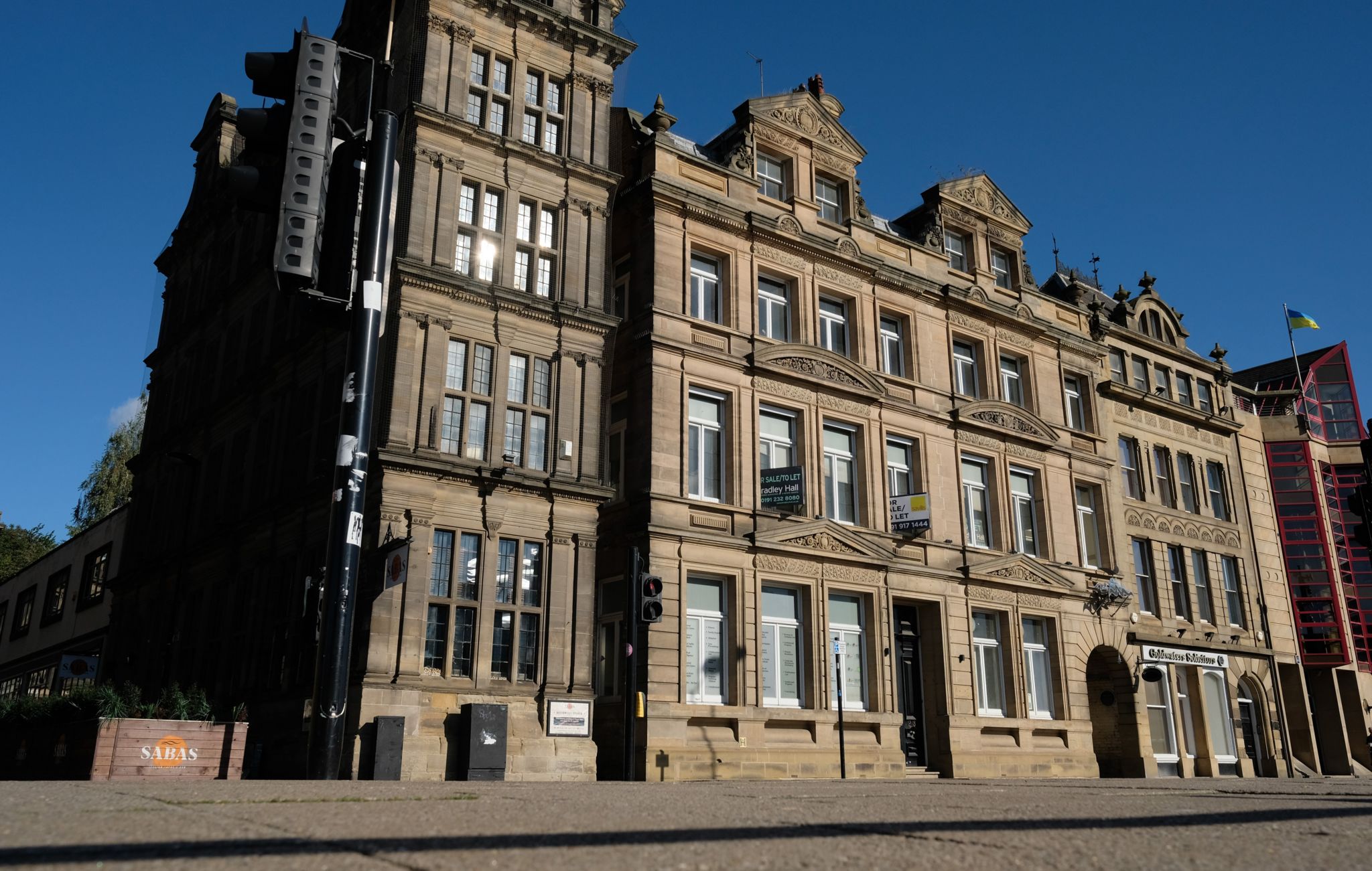 Hotel on Newcastle Quayside backed by planners - BBC News
