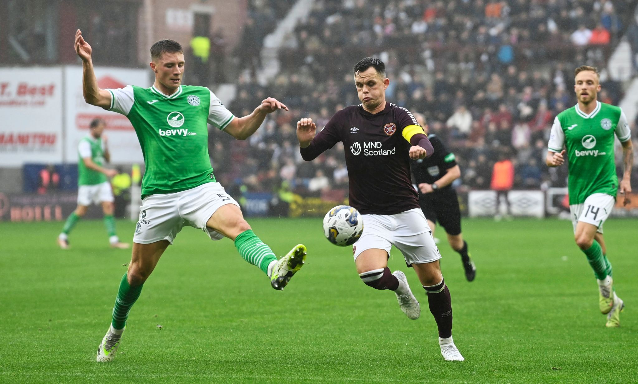 Fish a 'revelation' for Hibs, says Fletcher - BBC Sport