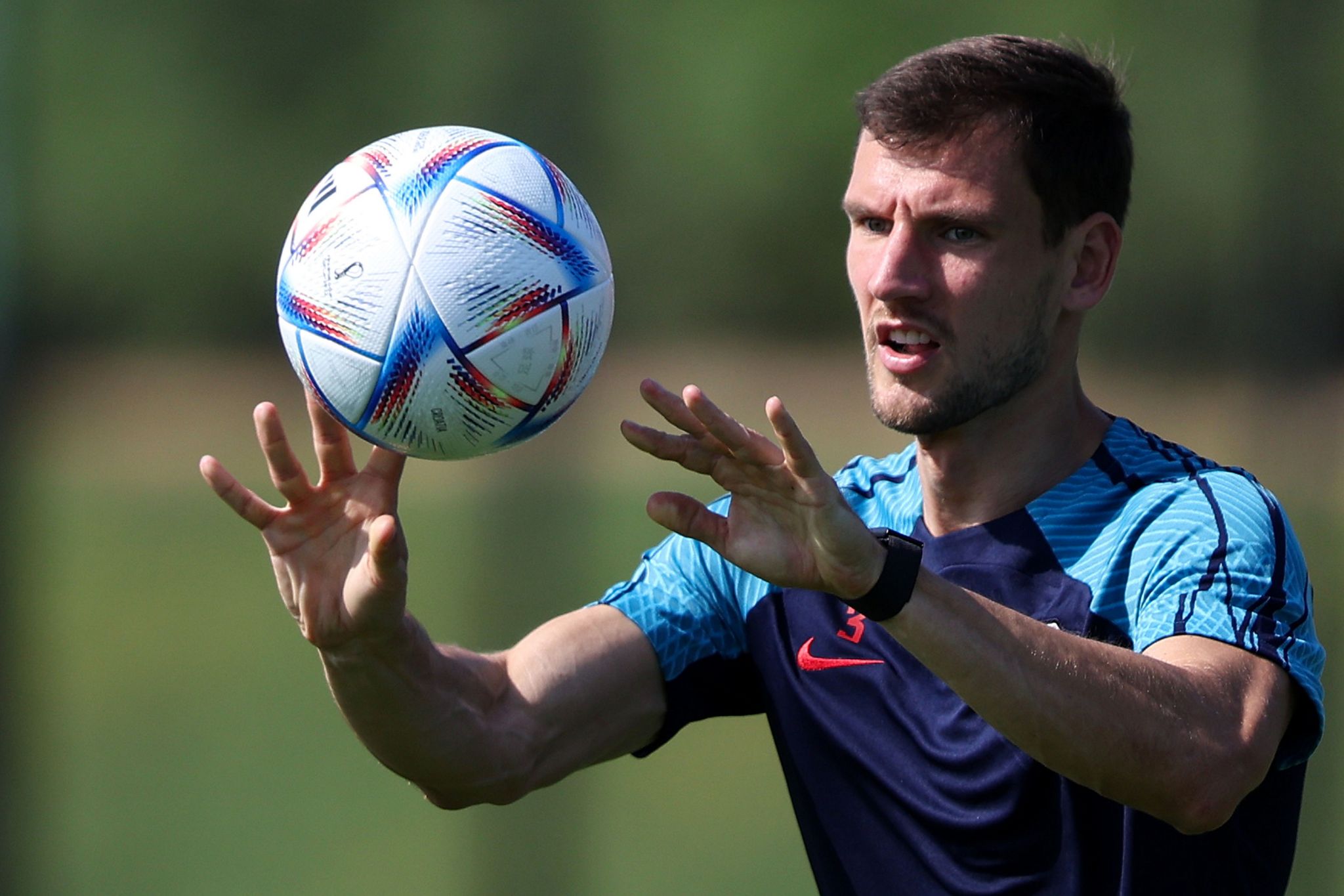 B﻿arisic still waiting for World Cup appearance - BBC Sport