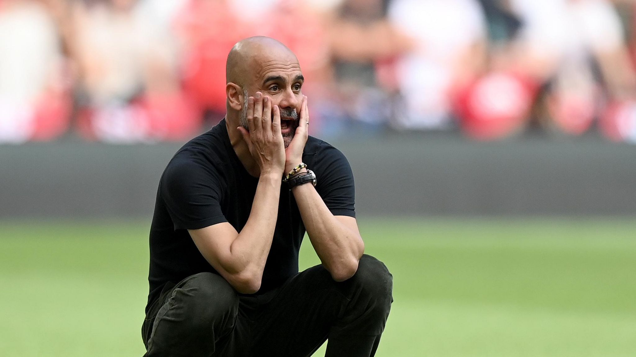 Manchester City: Pep Guardiola 'can be hysterical' - BBC Sport