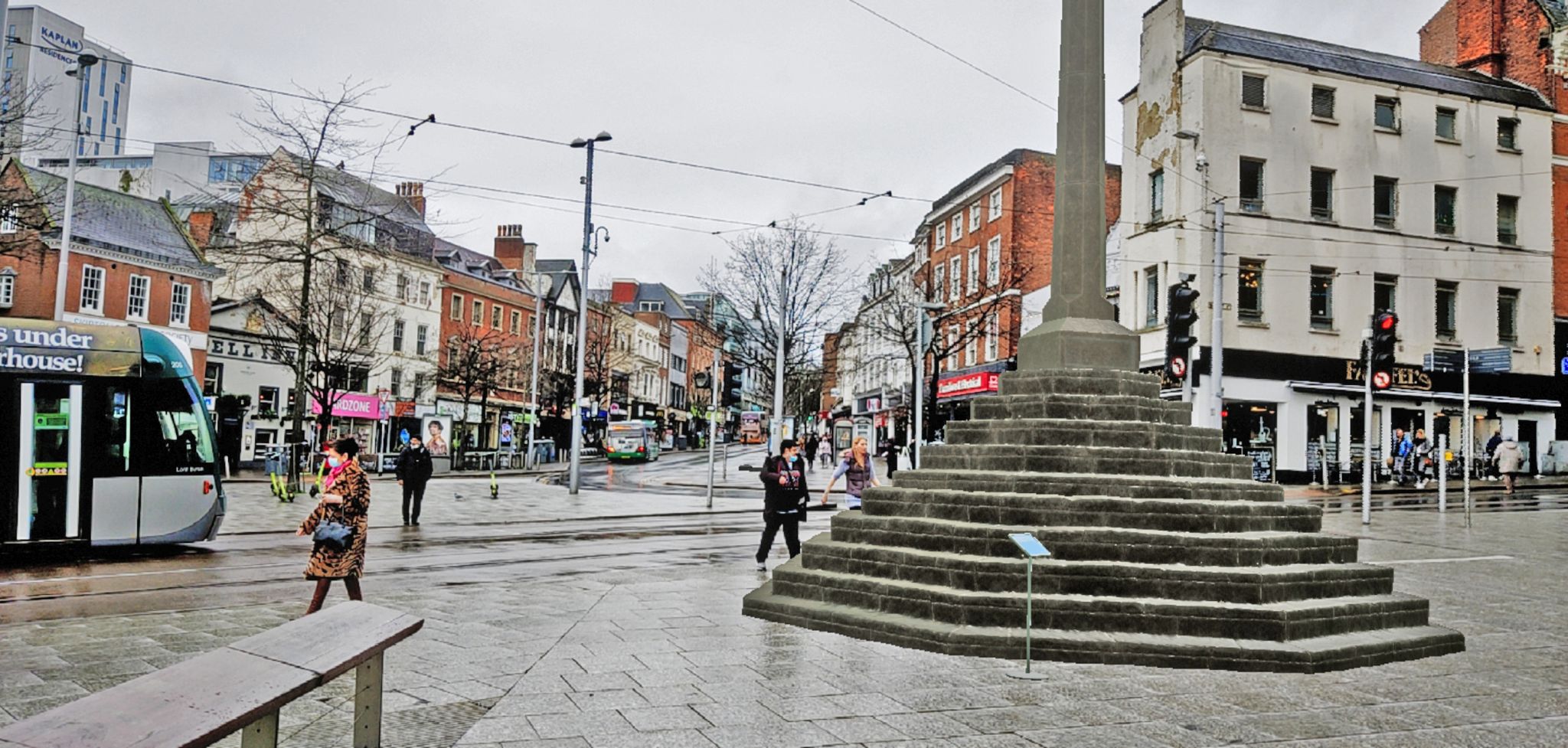 App recreates wall which divided medieval Nottingham - BBC News