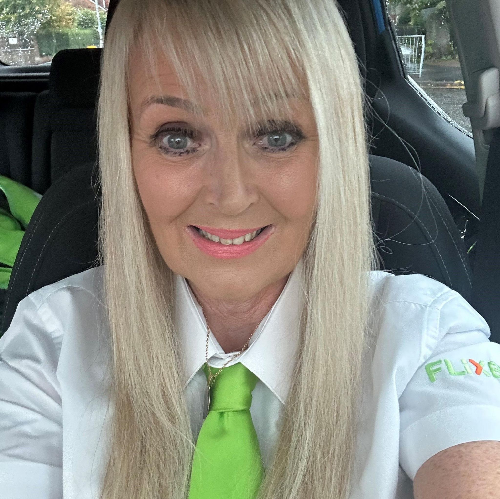 The teen who clocks up tens of thousands of miles on coach trips - BBC News