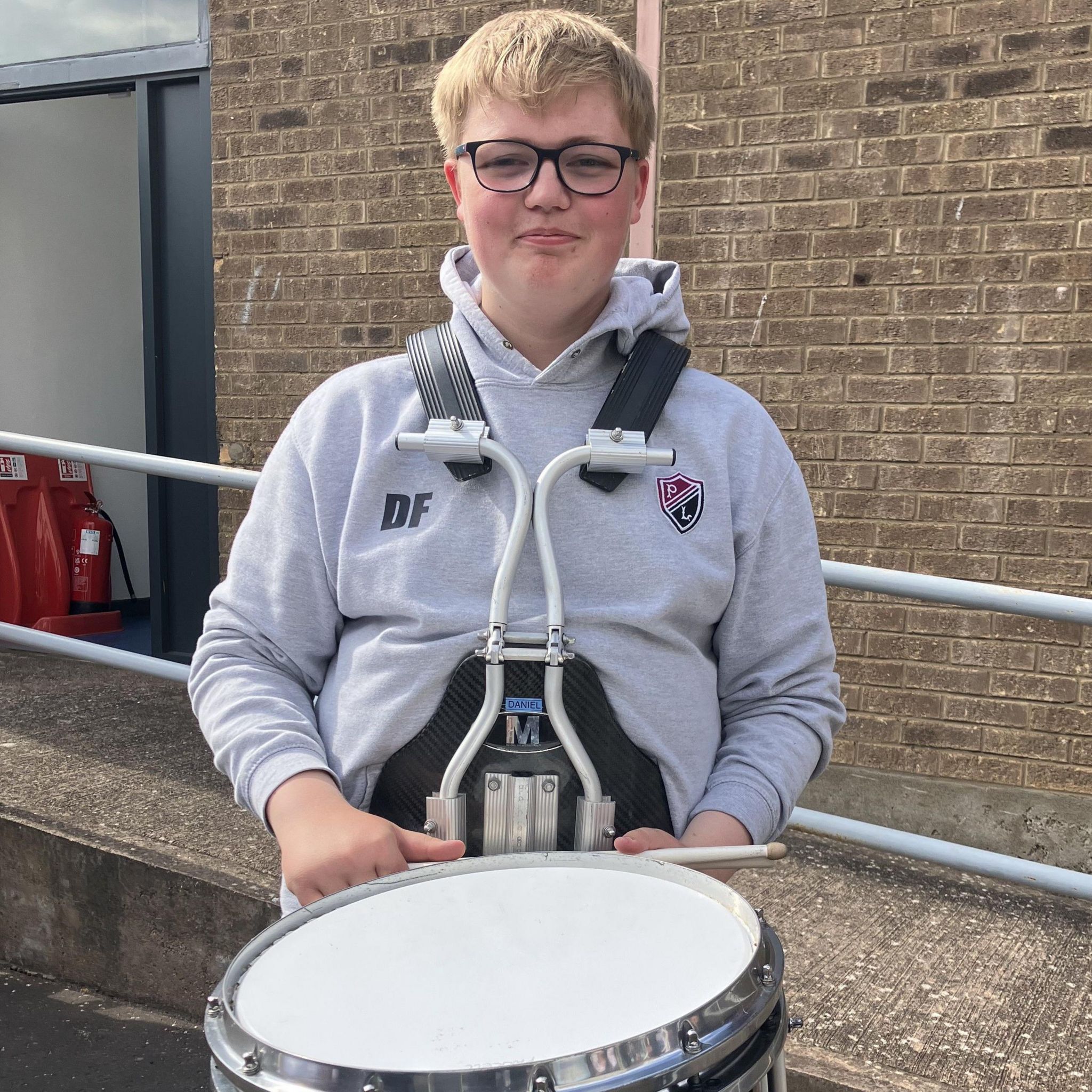 Pipes over pop: More pupils get chance to learn traditional instruments - BBC News
