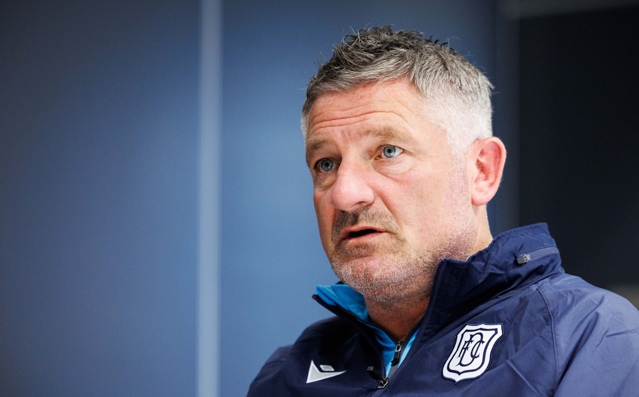 Docherty 'desperate to hear Dundee roar' - BBC Sport