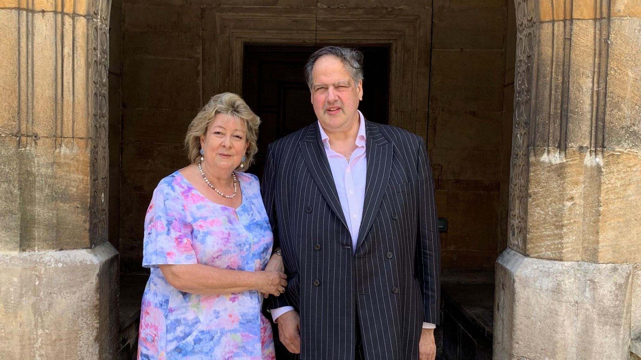 Charge of the Light Brigade horse Ronald 'safe but fragile' - BBC News