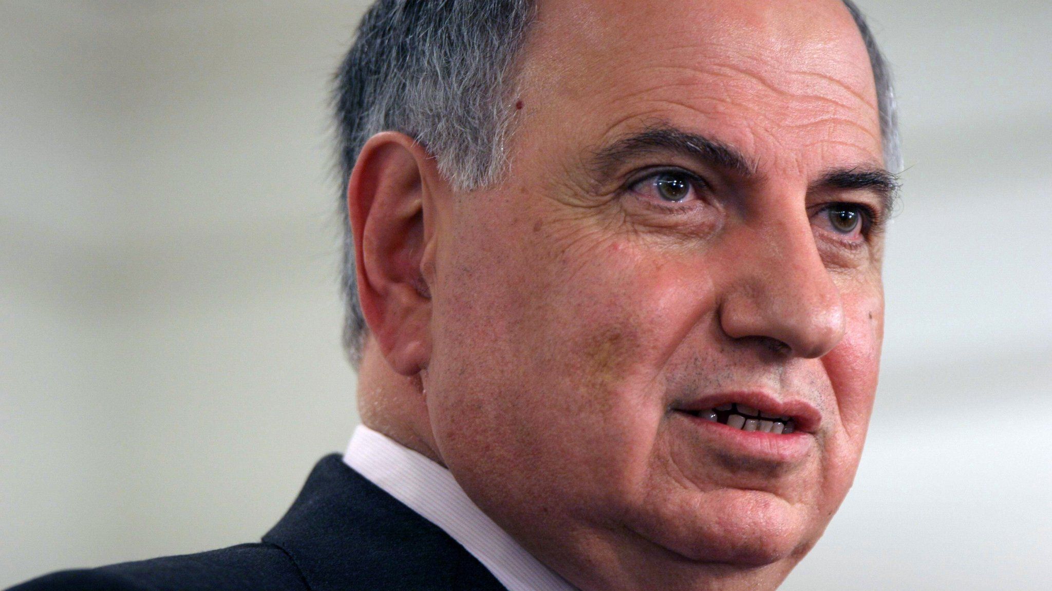 Ahmed Chalabi death highlights Iraq war legacy - BBC News