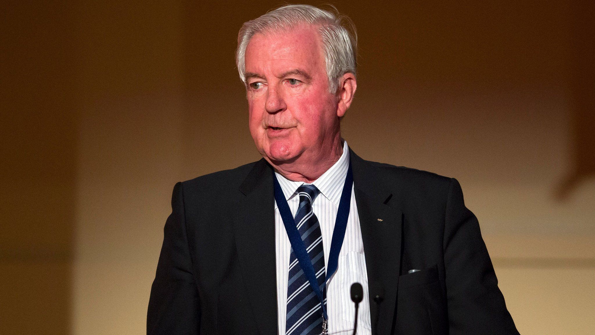 Athletics doping: Wada revokes accreditation of Moscow lab - BBC Sport