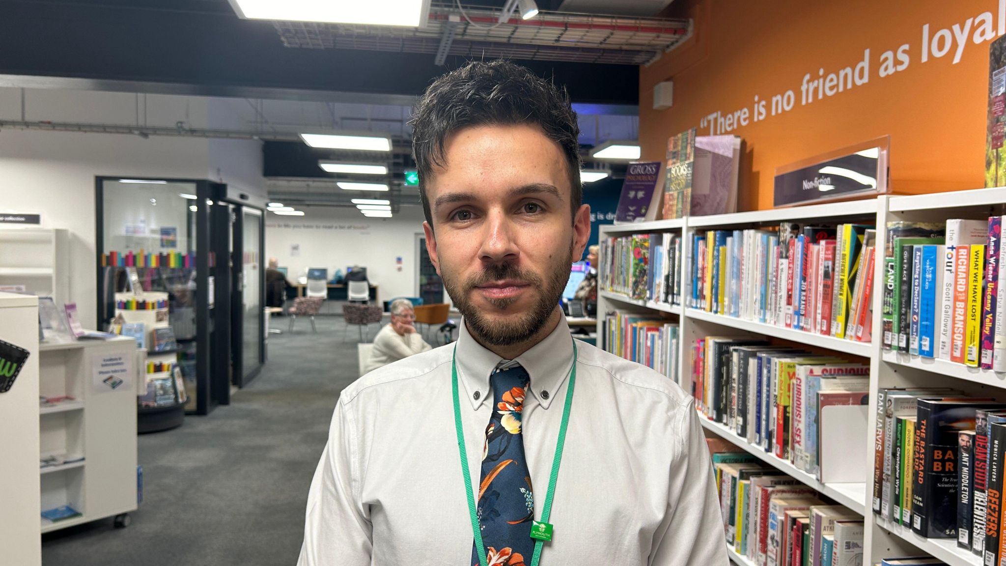 Plymouth libraries begin coat donation and pick-up scheme - BBC News