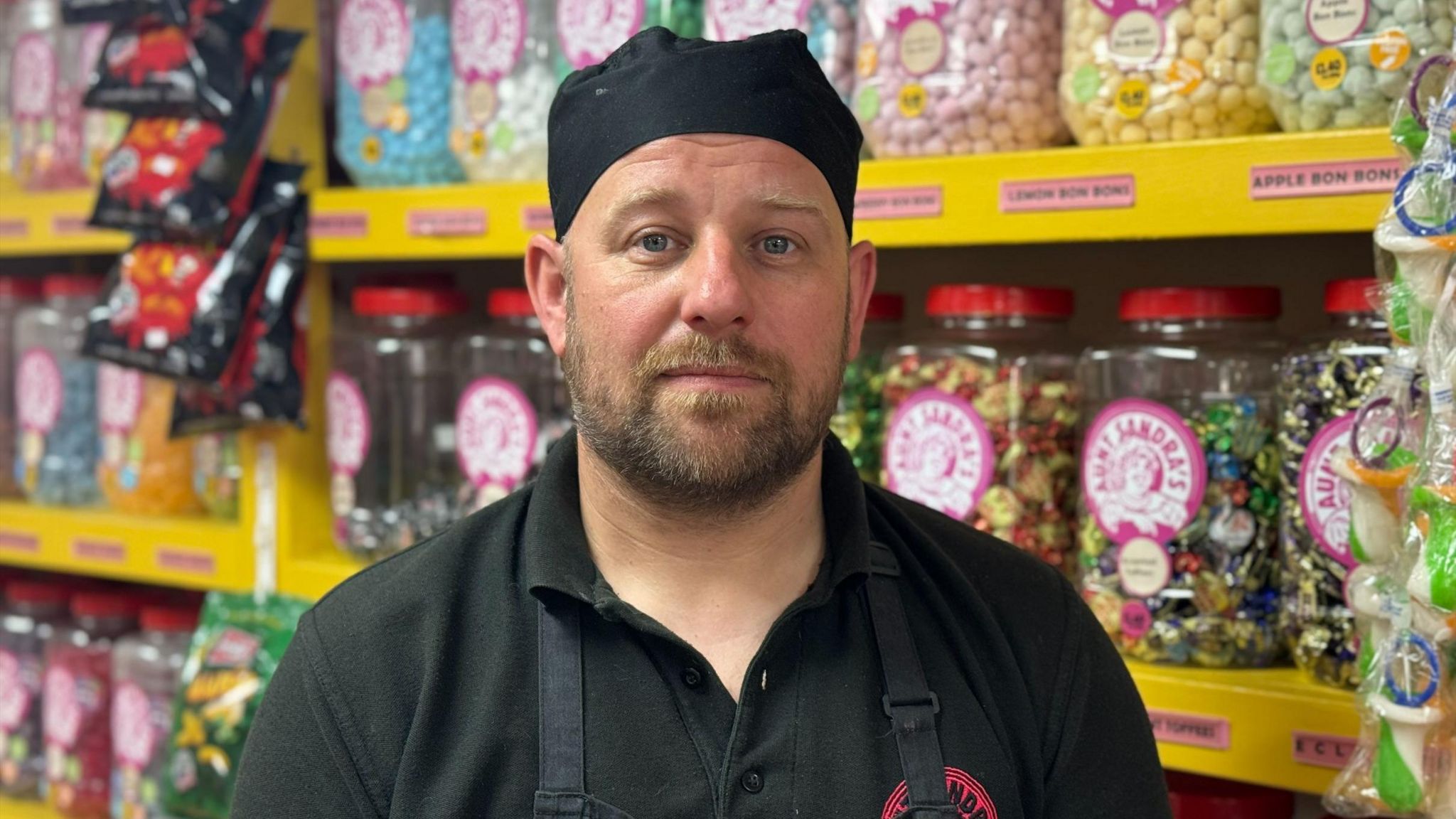 Inflation: 'I drive a lorry to keep my sweet shop going' - BBC News