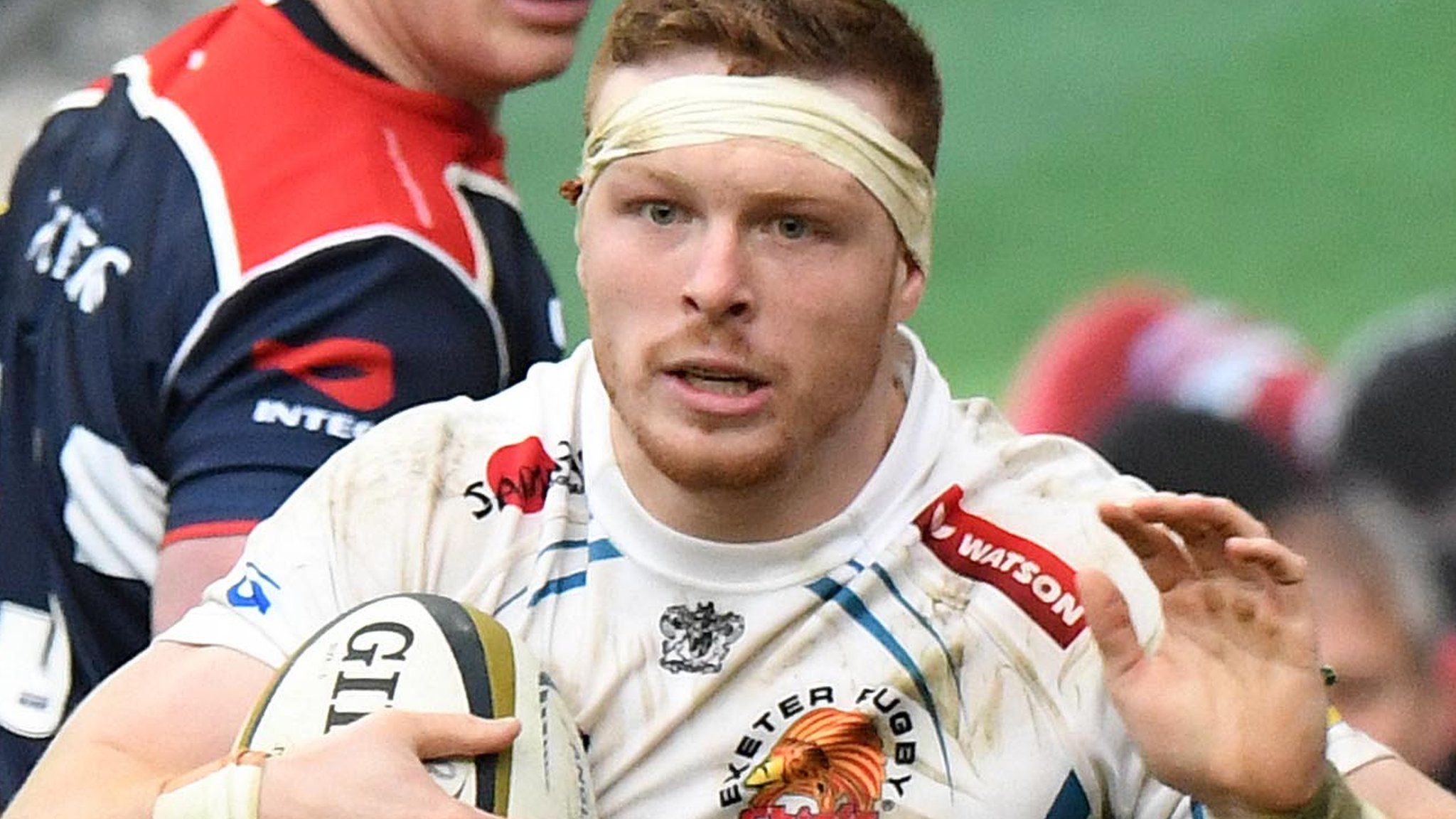 Sam & Joe Simmonds: Exeter Chiefs brothers 'push each other' - BBC Sport