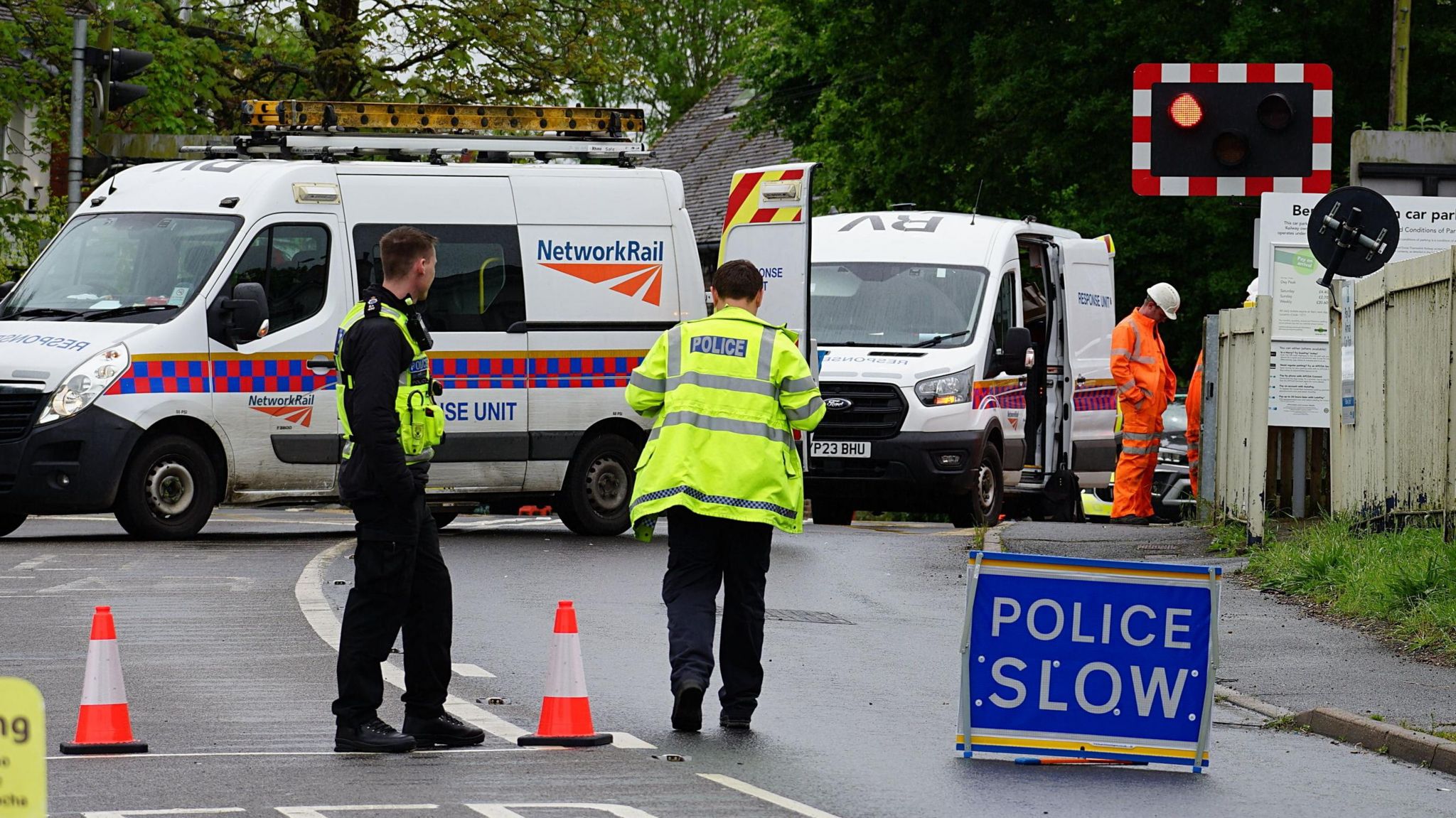 Berwick: Road reopens after car hits rail barriers in pursuit - BBC News