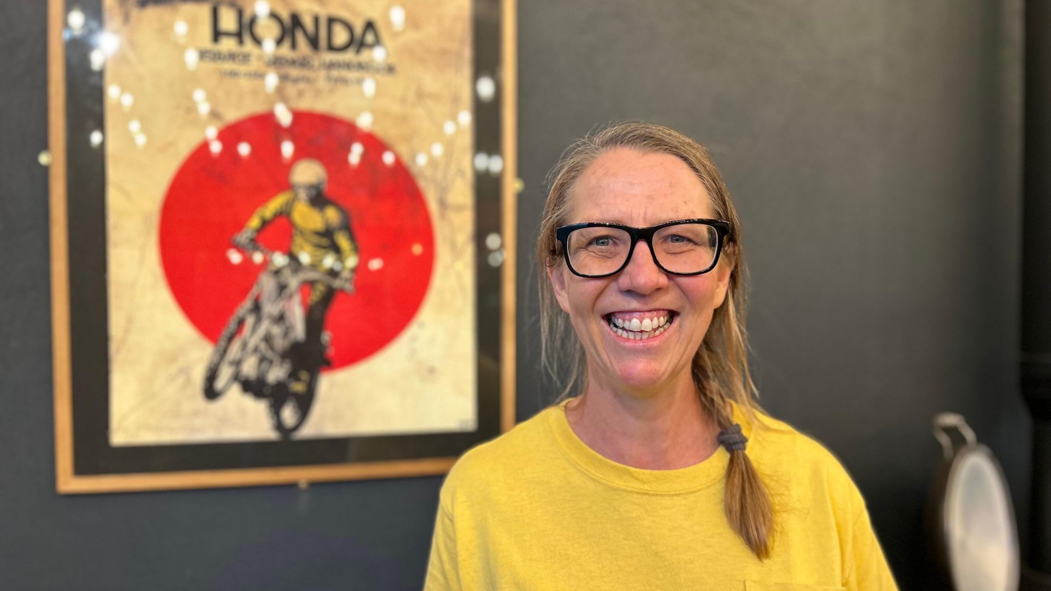 Isle of Man TT brings mixed fortunes for hospitality traders - BBC News