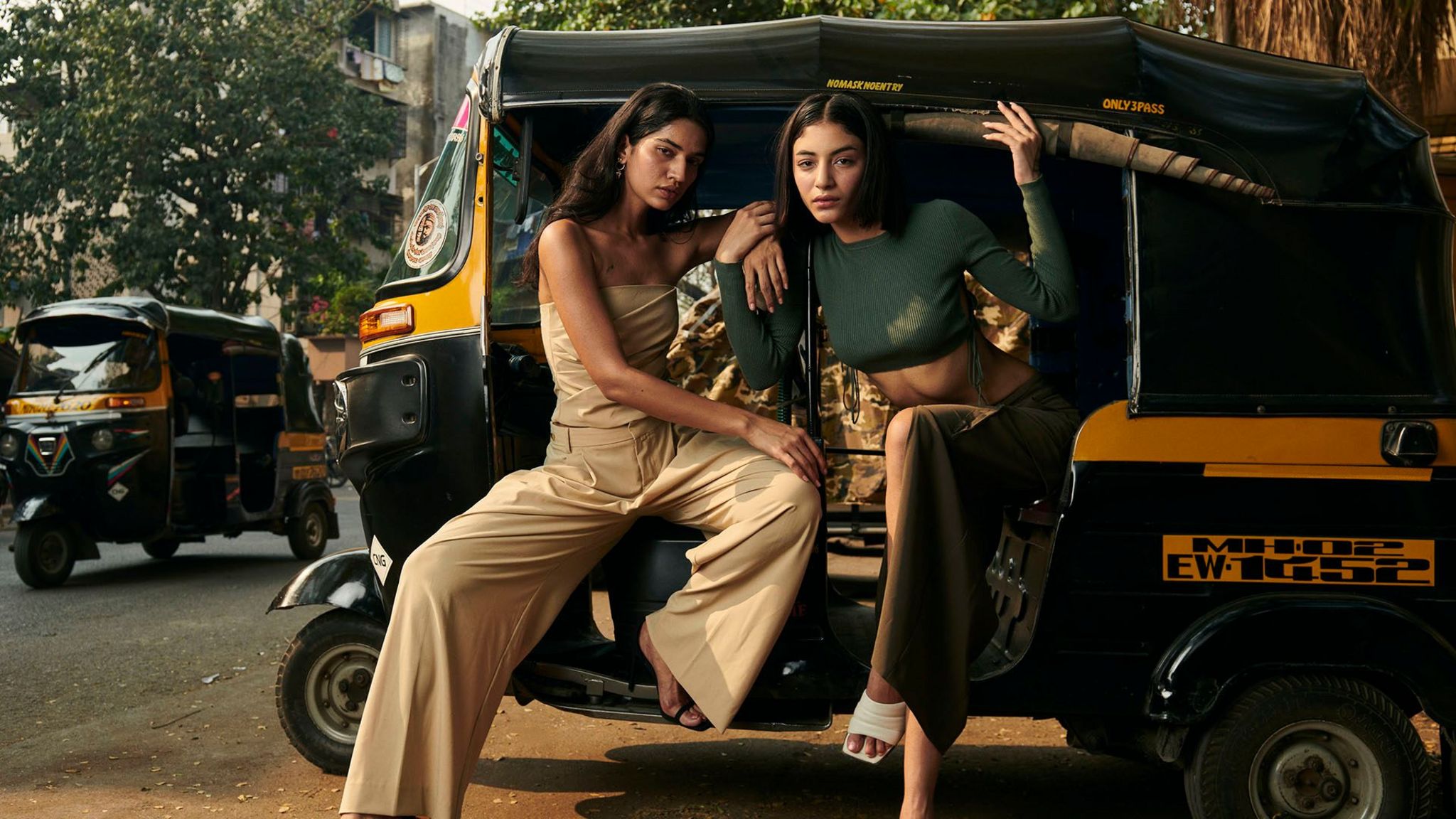 How to be a model in Mumbai, the ‘city of dreams’ - BBC