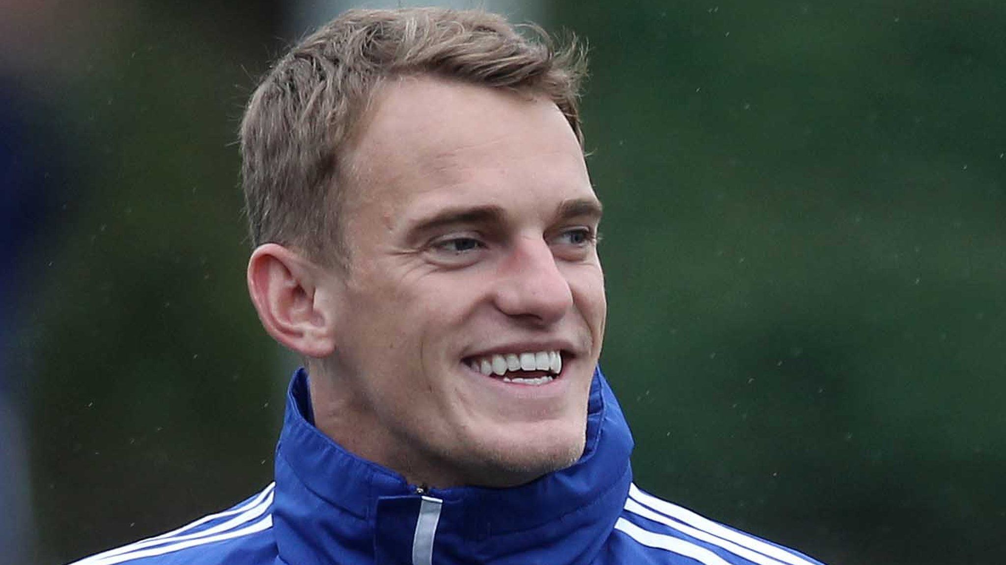 Tim Chow: Ross County sign Wigan Athletic midfielder - BBC Sport