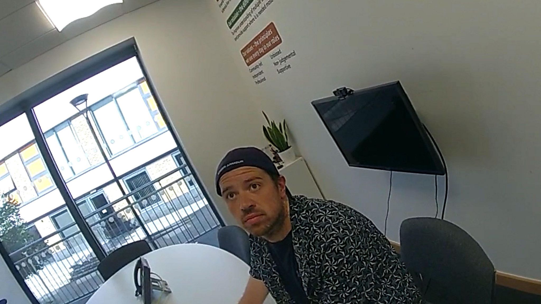 Man posed as doctor to poison West Mersea couple, court told - BBC News