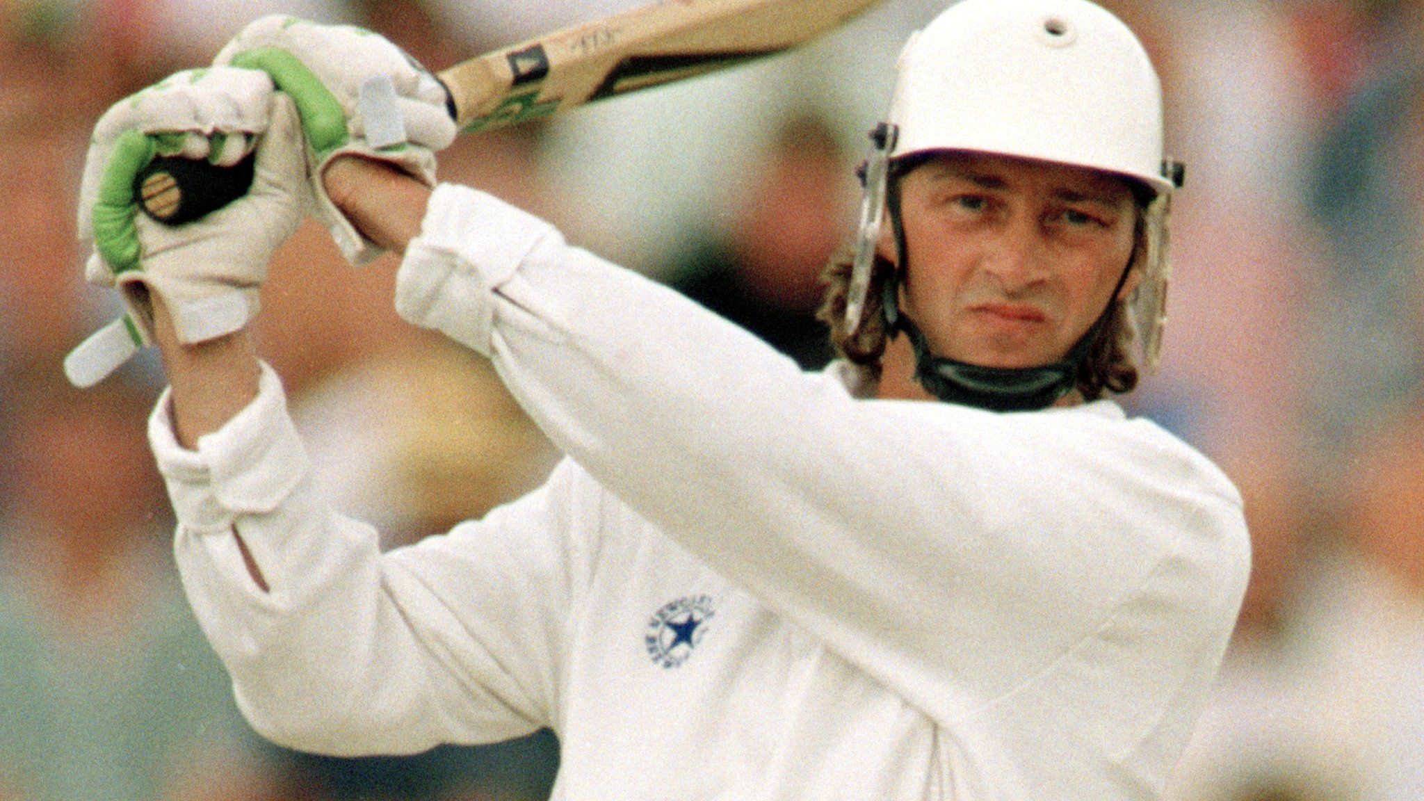 Robin Smith: Former Hampshire and England batsman on mental health ...