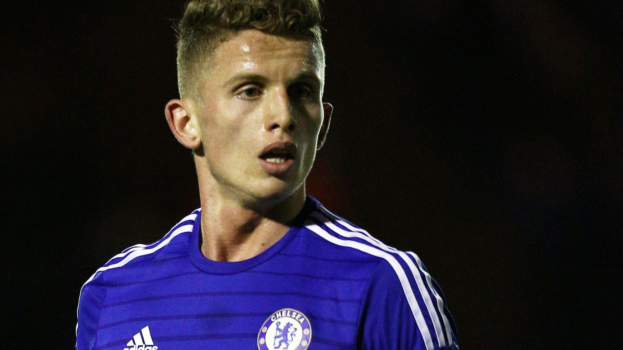 Niall Mason: Doncaster Rovers sign on-loan Aston Villa defender - BBC Sport