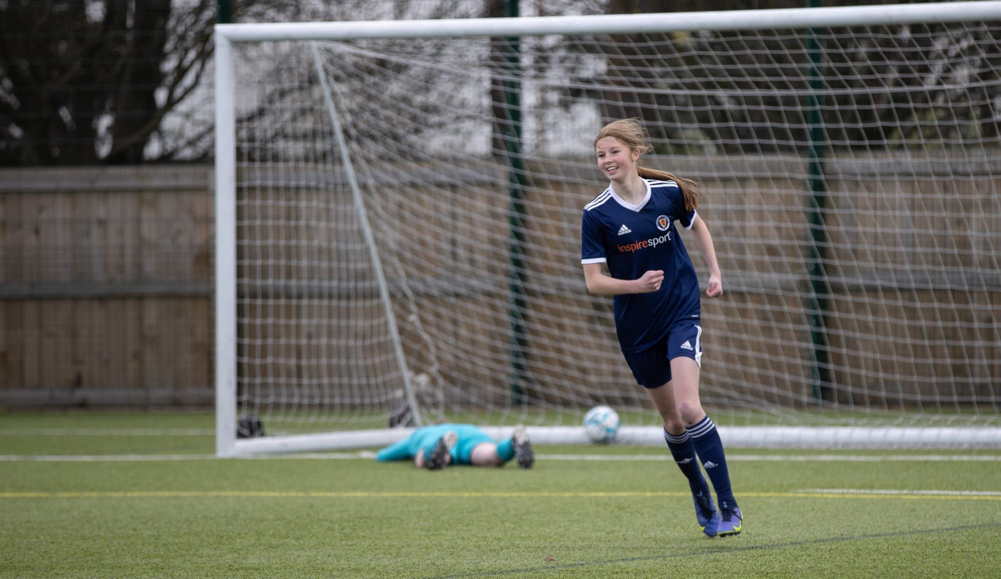 Glasgow City footballer wants her heart defect to inspire others - BBC News