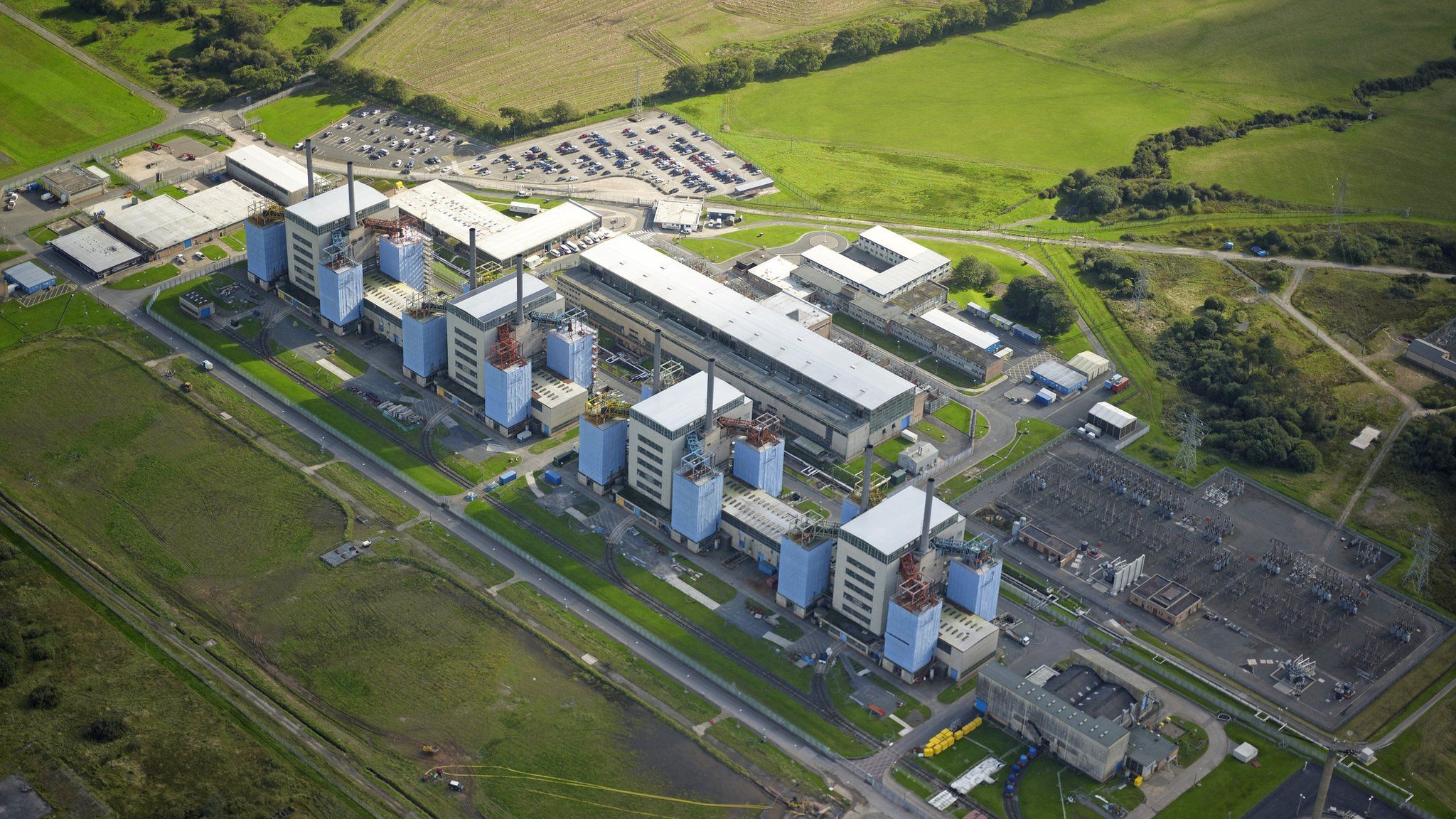 Chapelcross nuclear site could become 'economic magnet' - BBC News
