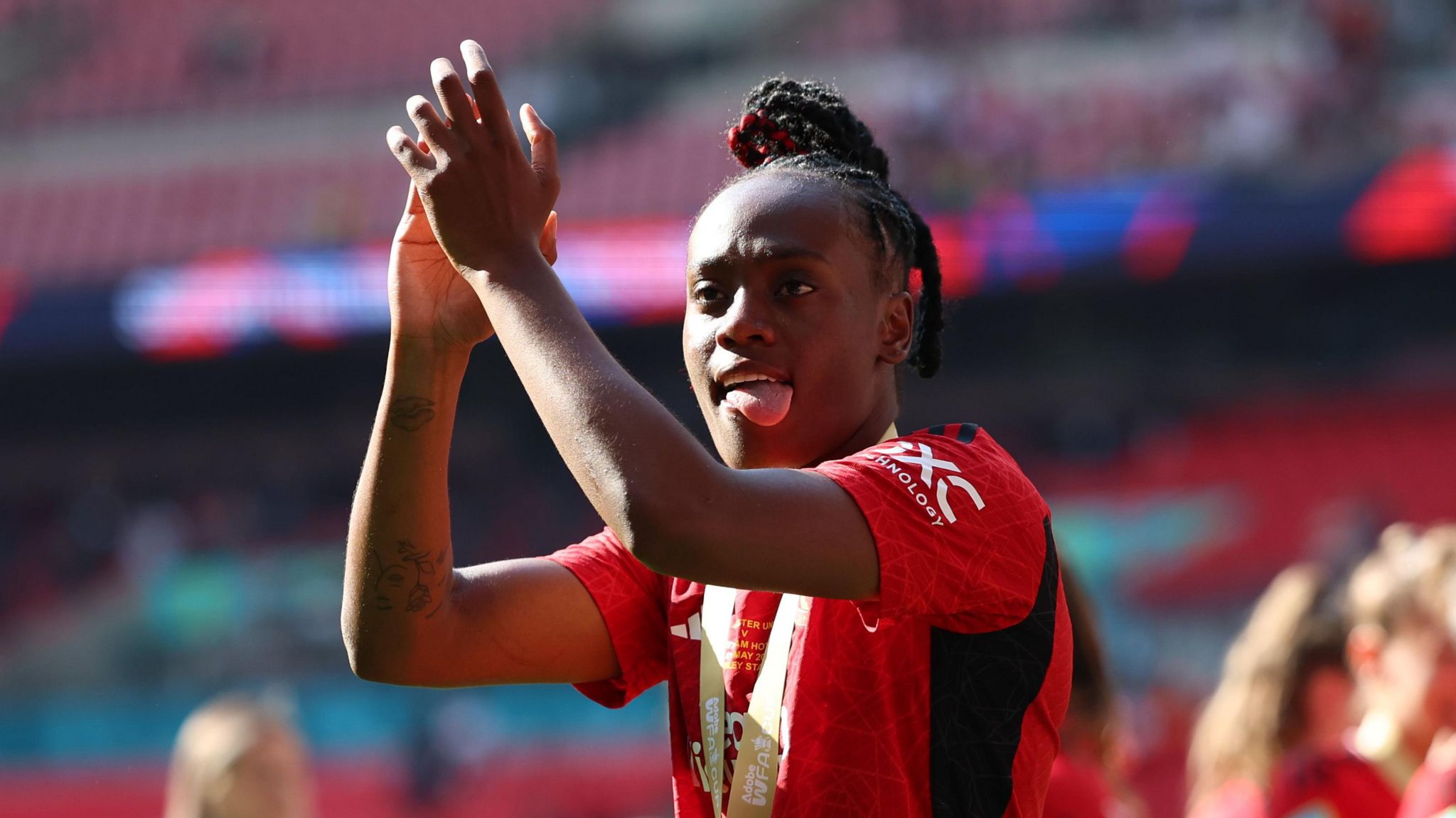 Melvine Malard: Man Utd sign forward on permanent deal - BBC Sport