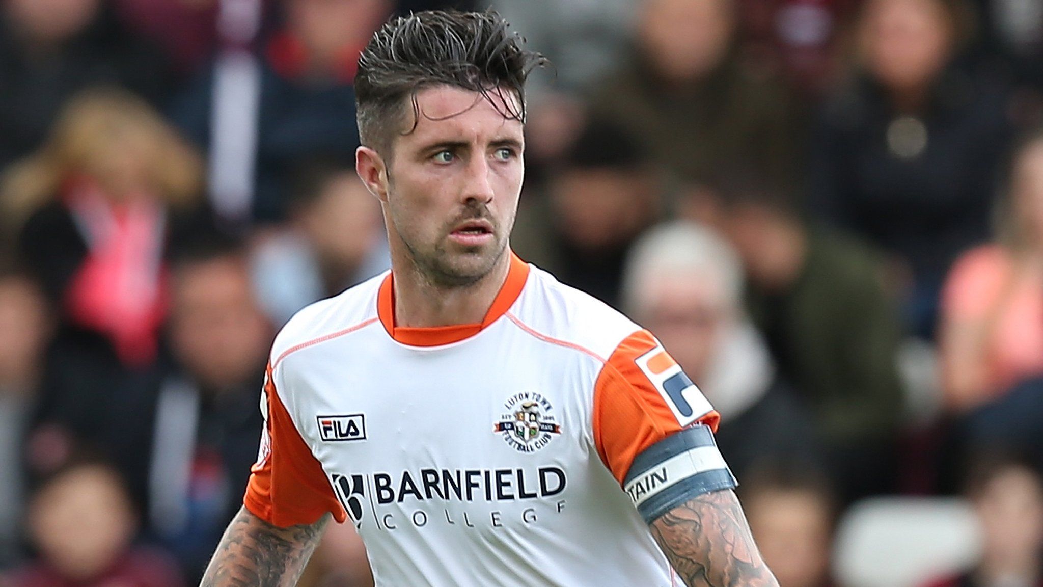 Luton Town sign Oxford United pair Danny Hylton and Johnny Mullins ...