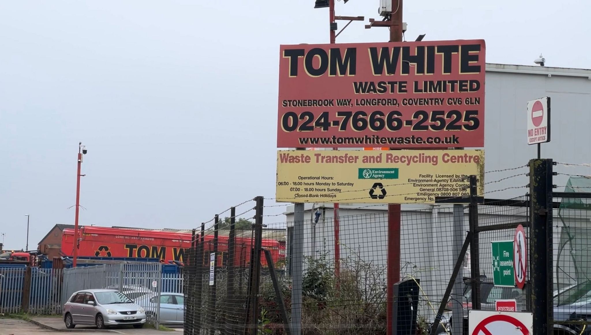 Coventry City Council's Coombe Abbey Hotel losing millions - BBC News