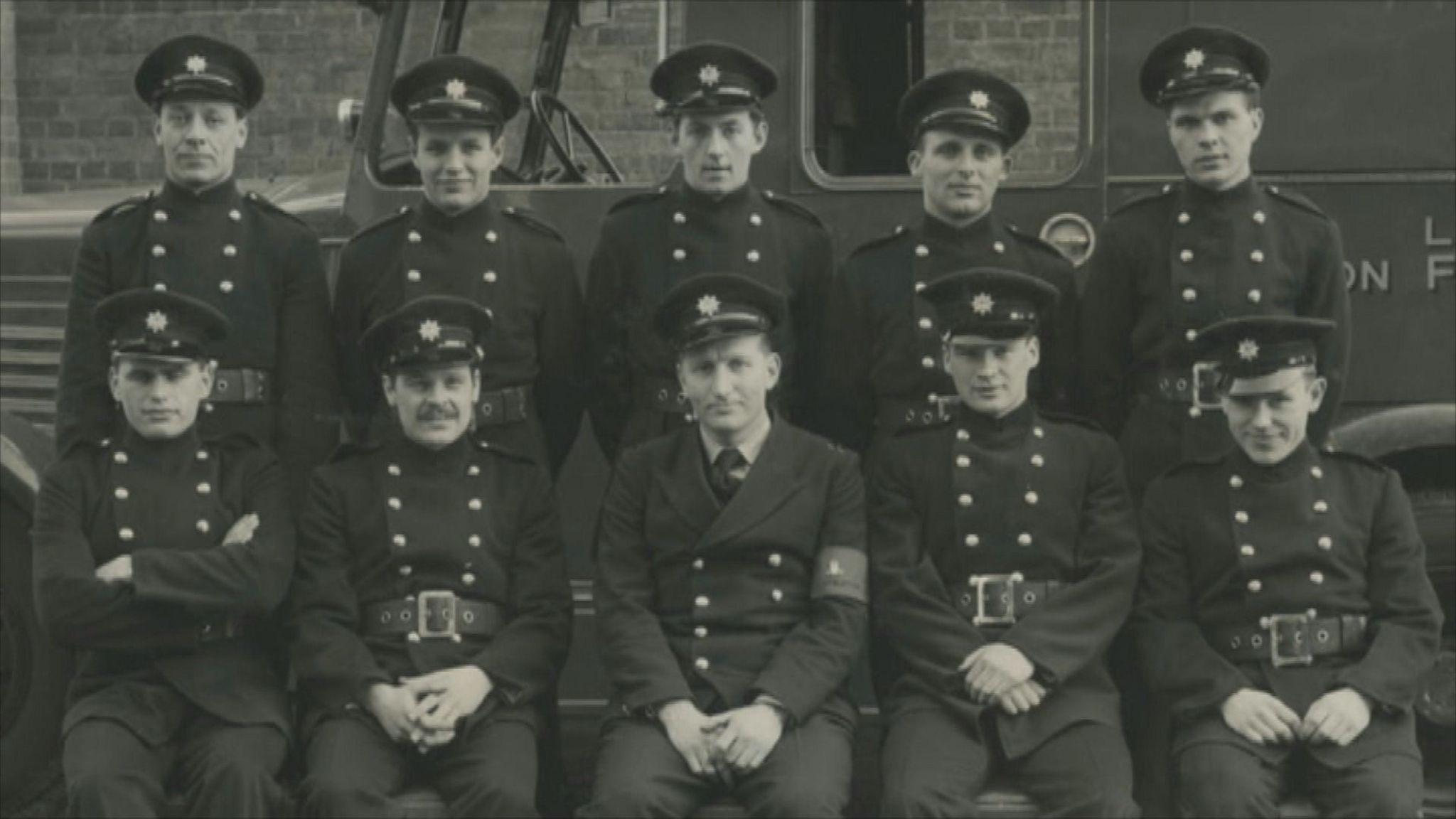 An Dr. Fionnlagh MacLeòid: 1937 - 2023 - Naidheachdan a' BhBC