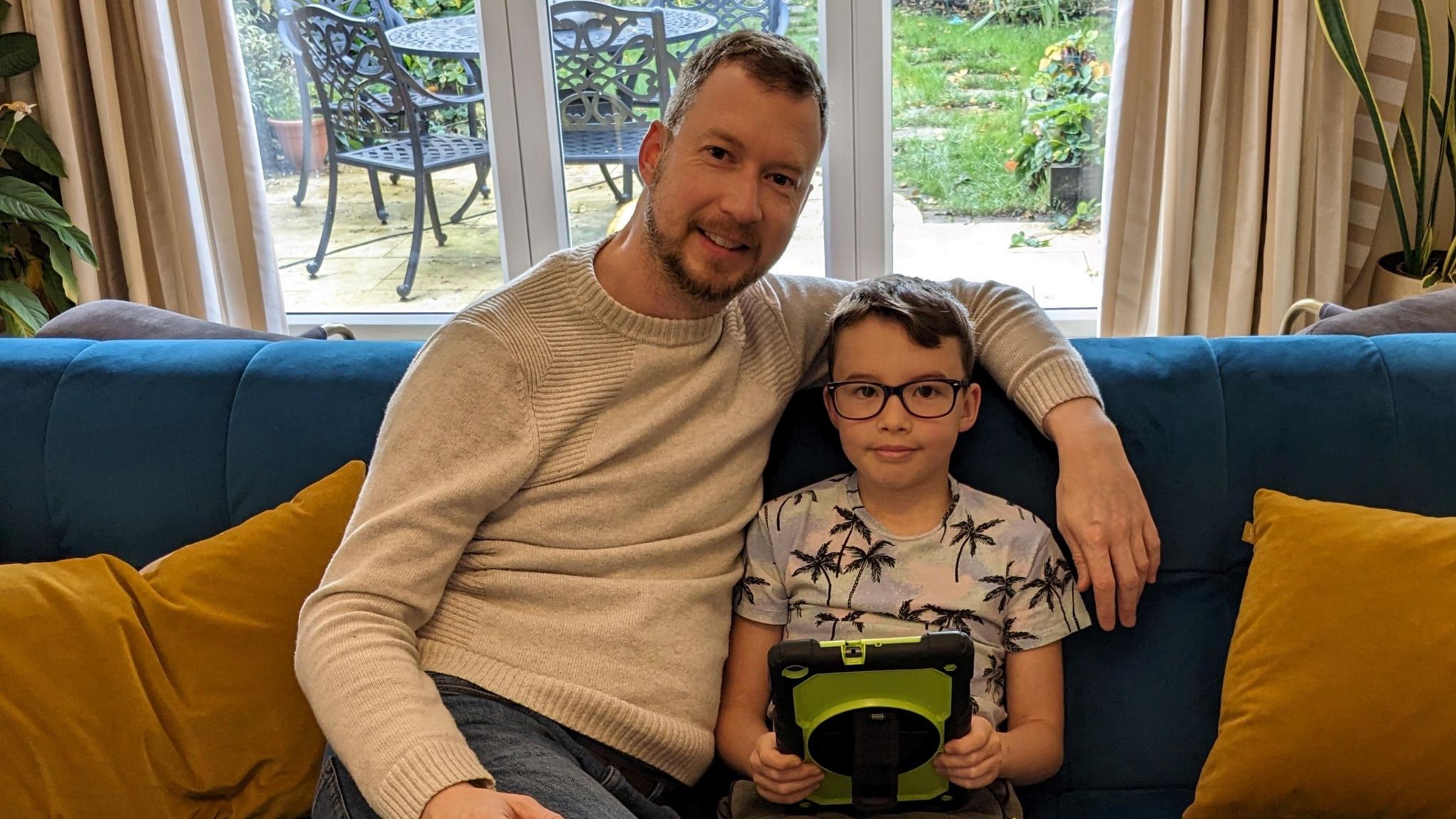 Sunderland author publishes children's book for cancer charity - BBC News