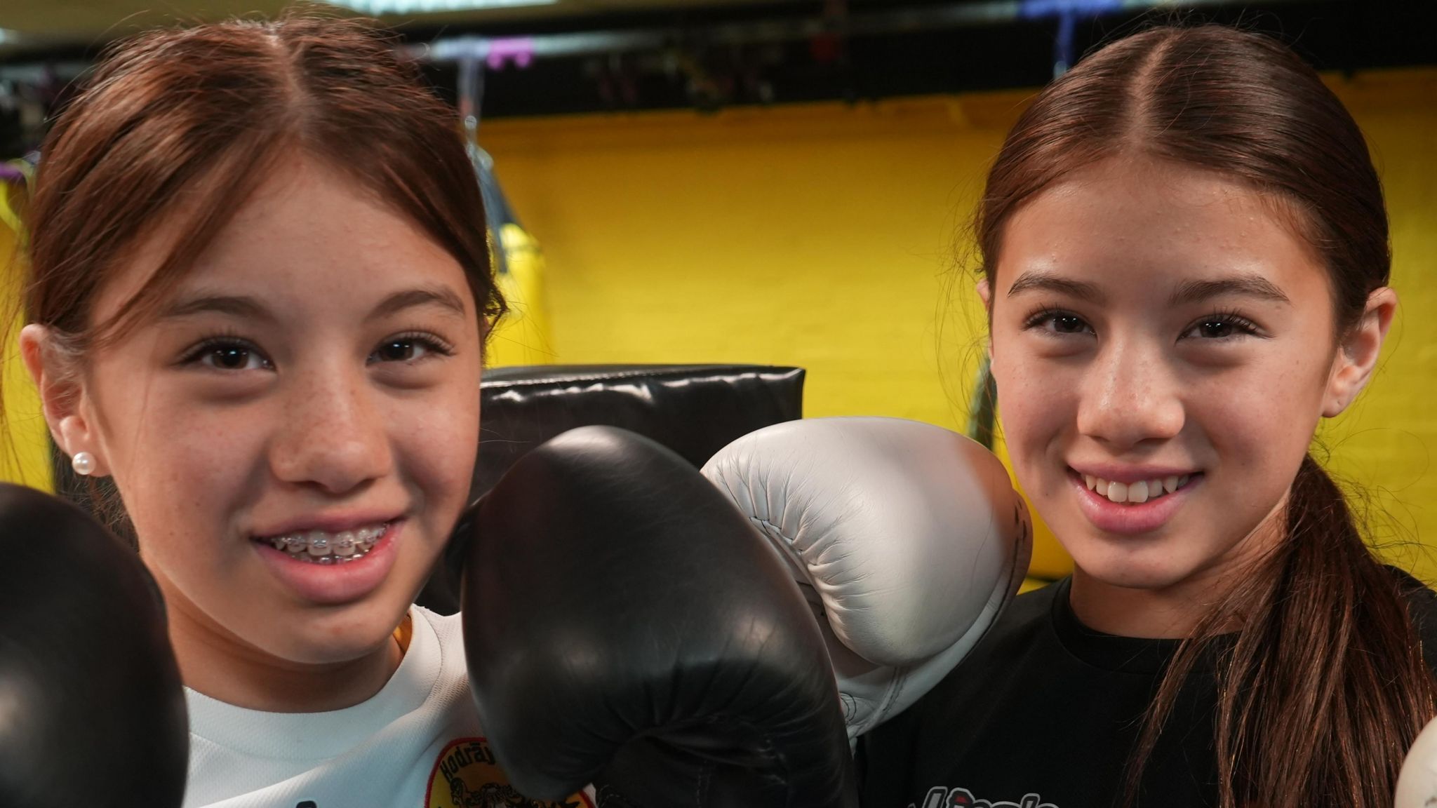 Lowestoft kickboxing twins, 13, avoid fighting each other - BBC News