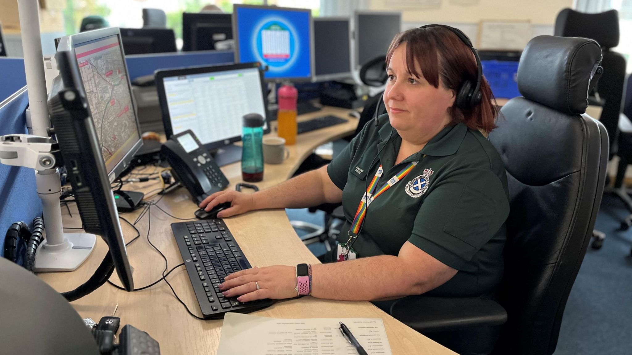 The team trying to cut down on ambulance call-outs - BBC News