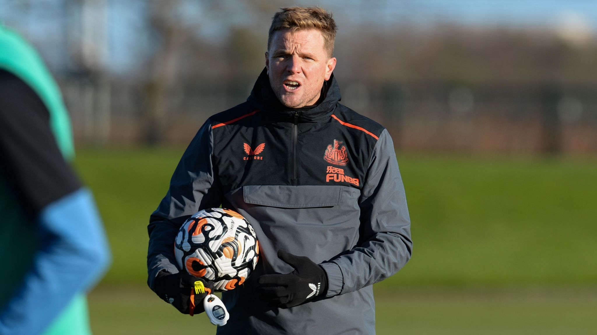 Andy Howe set to join uncle Eddie at Newcastle - BBC Sport