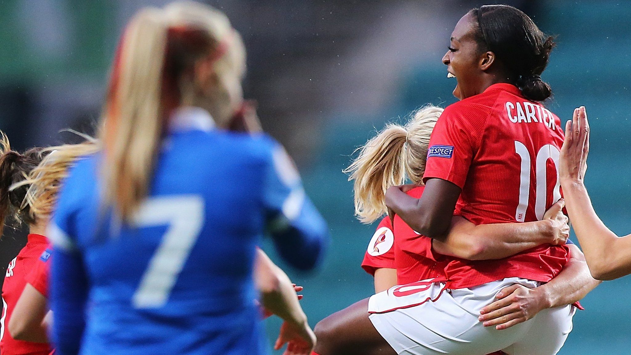 Jamie Jones: Colchester United boss Tony Humes praises keeper - BBC Sport