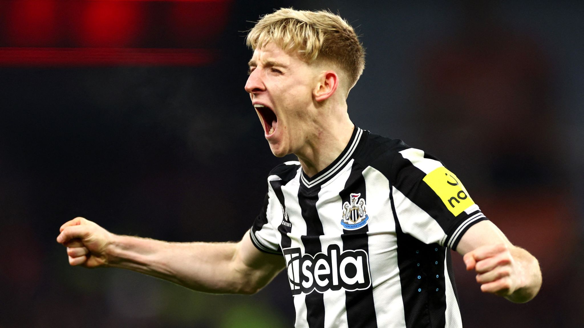 Newcastle United: Callum Wilson on Anthony Gordon being a 'nine and a ...