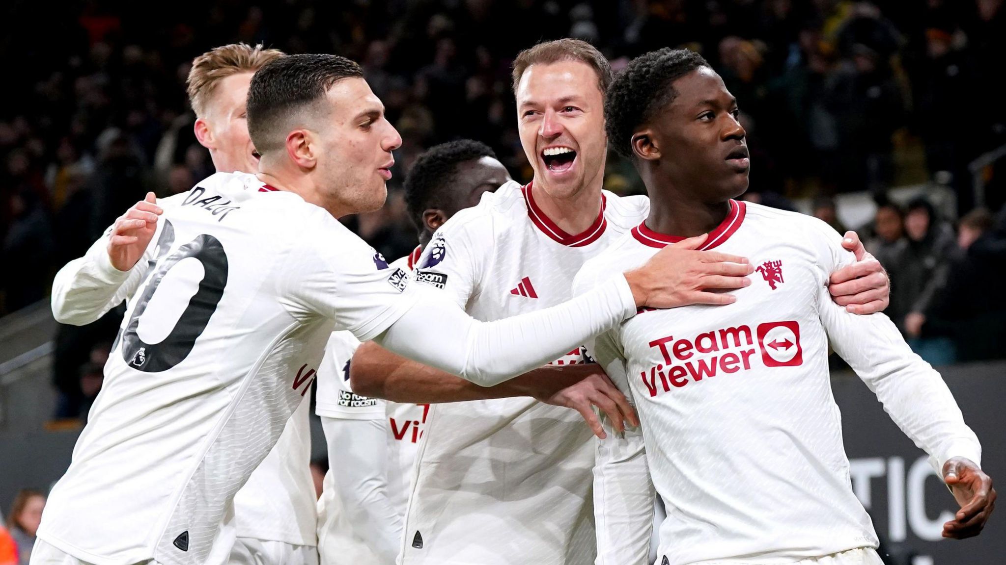 Man Utd: 'Kobbie Mainoo looks like the main midfielder now' - Mark ...