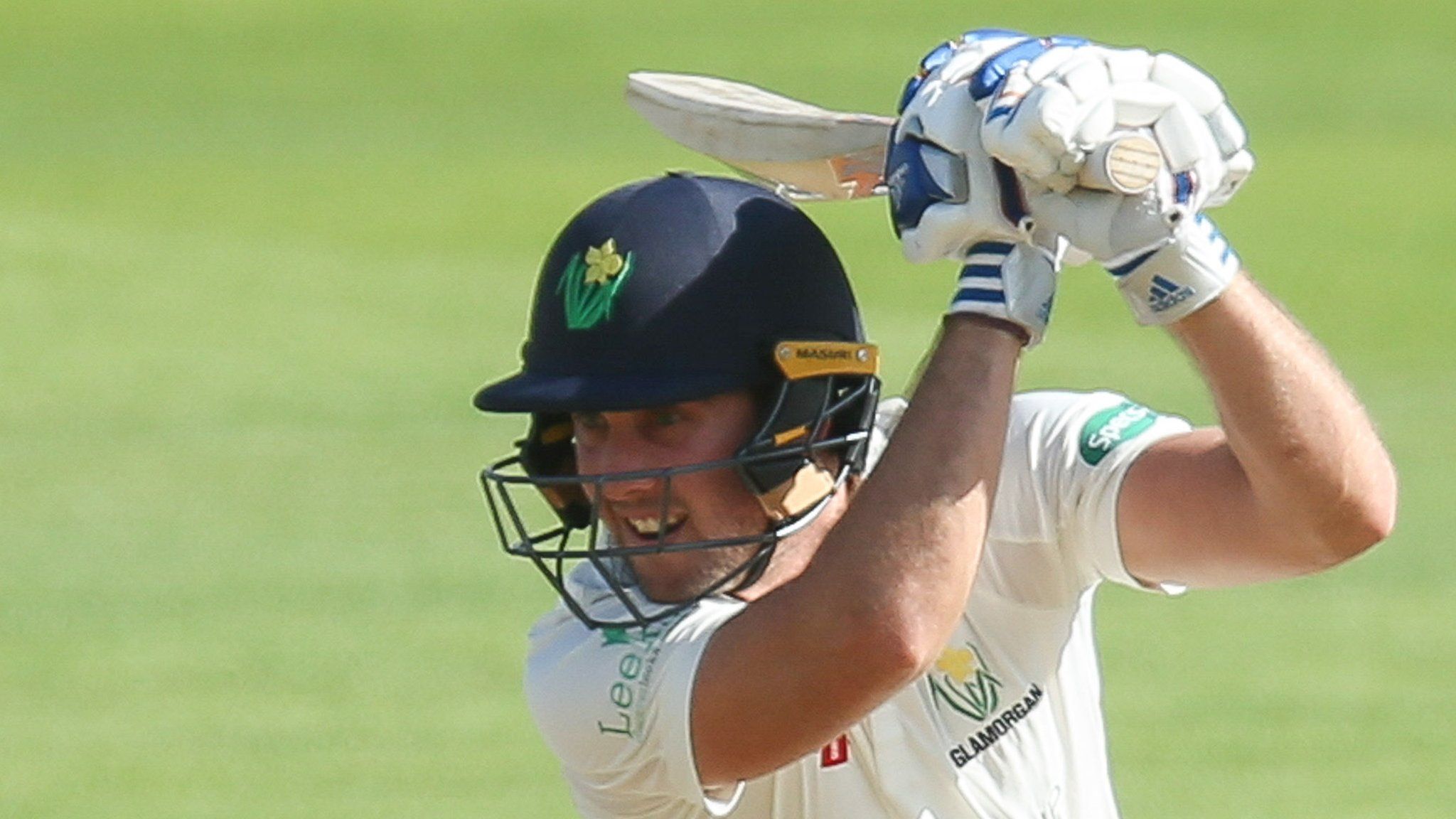 County Championship: Warwickshire's Josh Poysden spins Glamorgan out ...