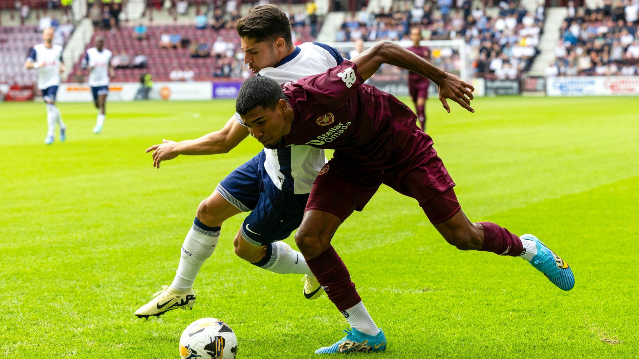 Tremendous Gerald Taylor stars in first Hearts appearance - BBC Sport