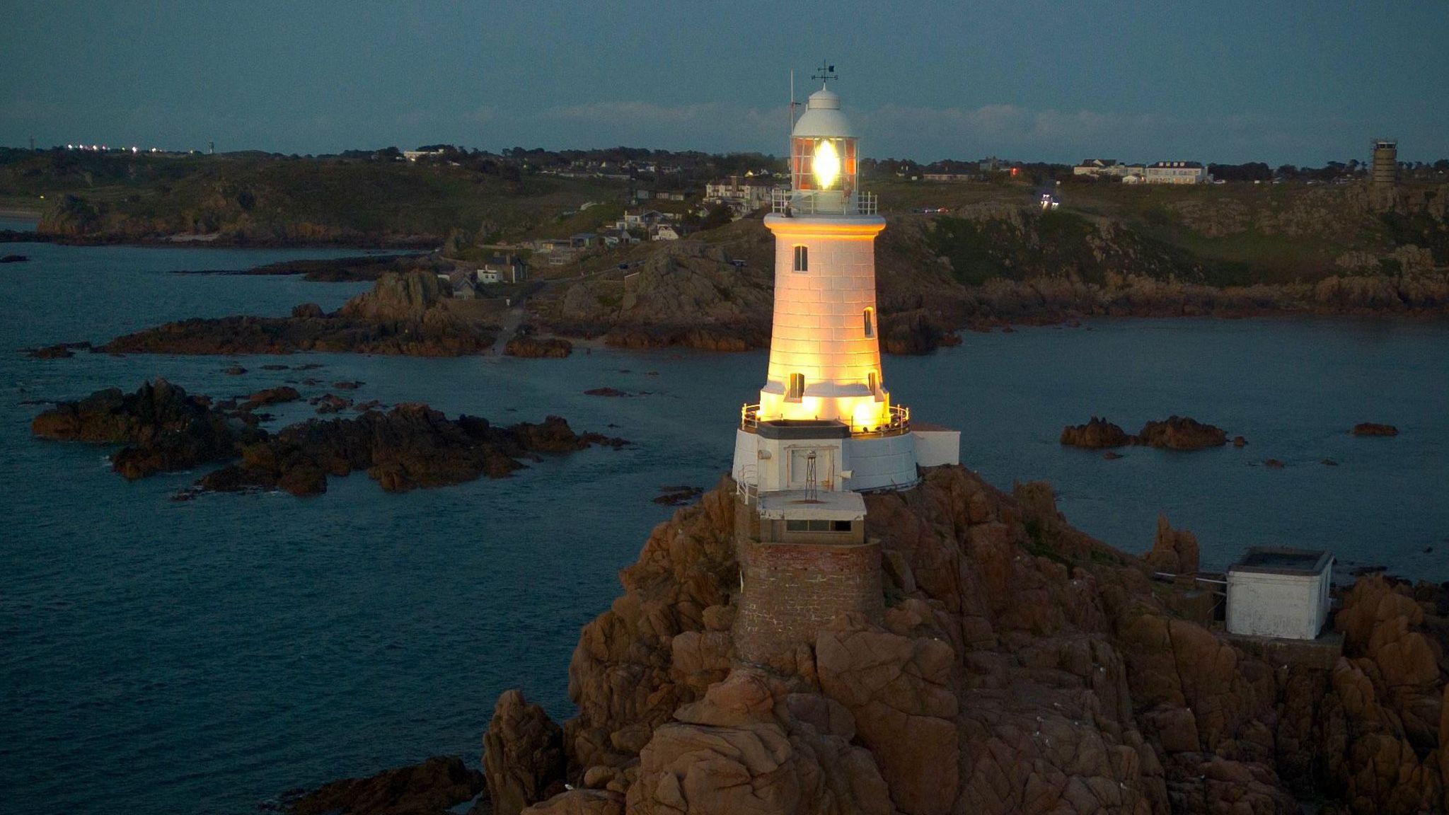 Corbière lighthouse floodlighting extended - BBC News