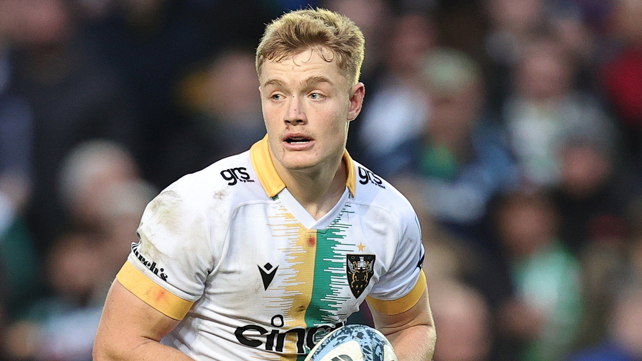 Fin Smith: Proud father excited about son's England debut - BBC News