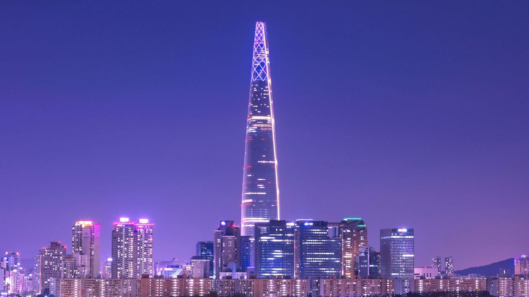Top ten tallest buildings in the world - BBC Newsround