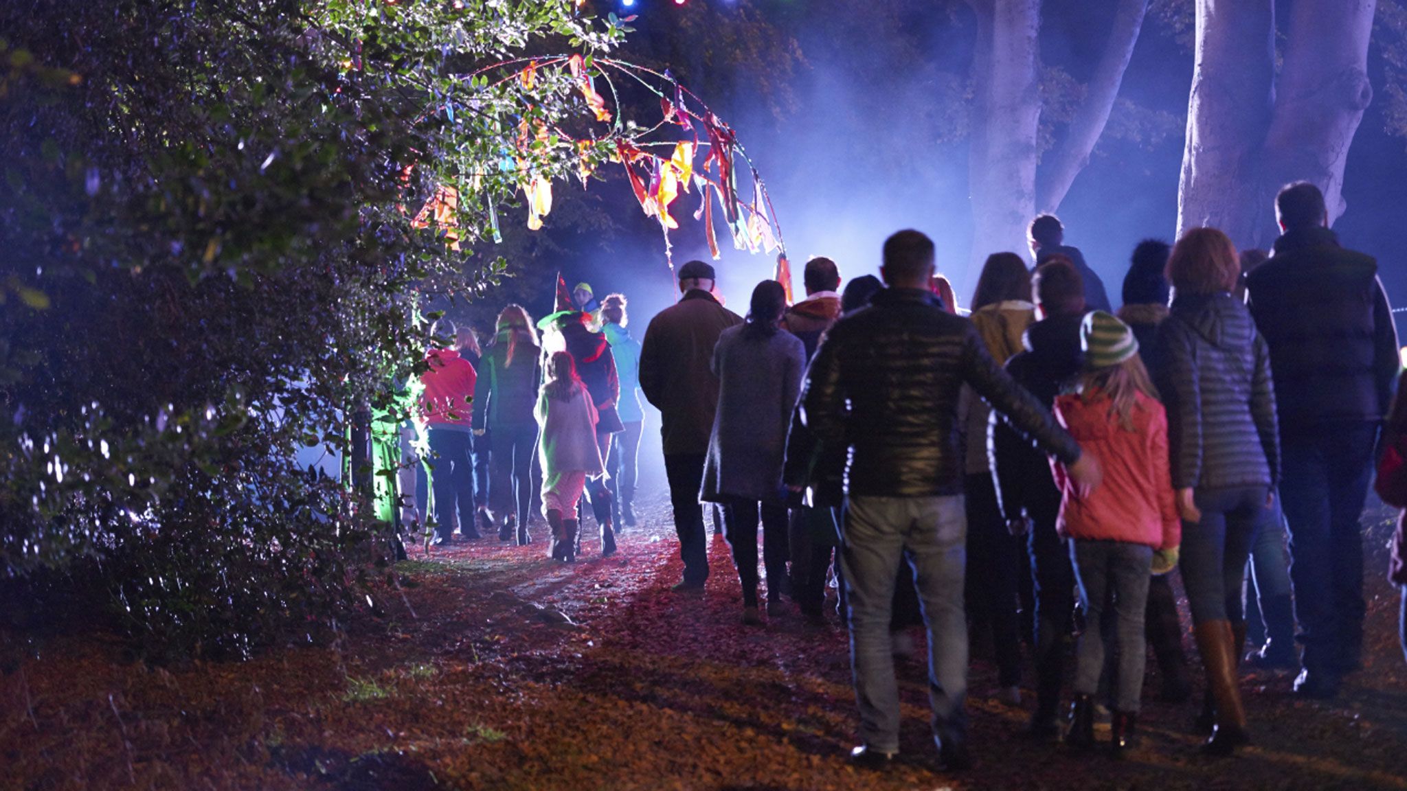 Boos up: Ghosts and ghouls show on Ness Islands - BBC News