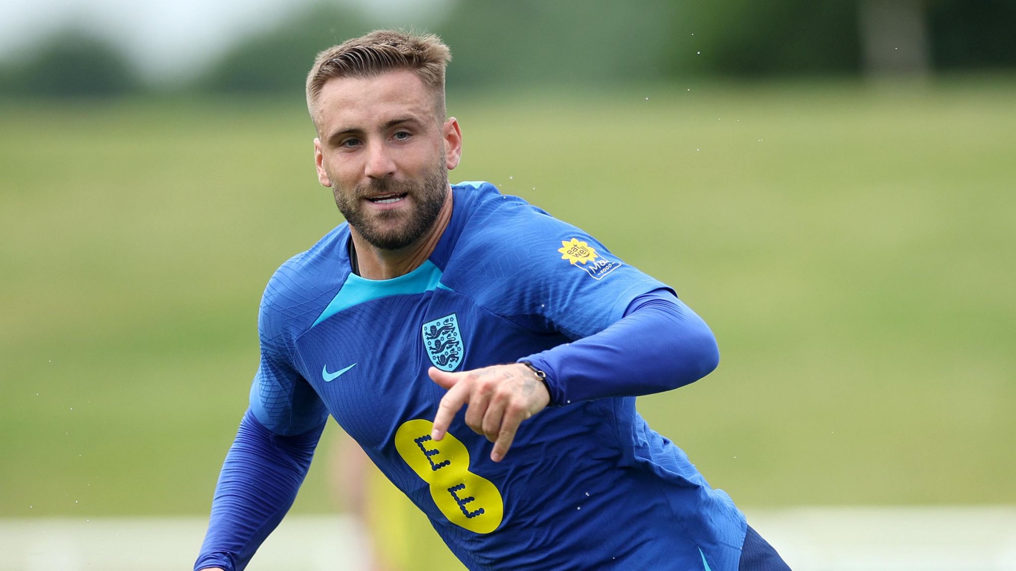 Man Utd: Luke Shaw on frustration with Man City's Treble win - BBC Sport