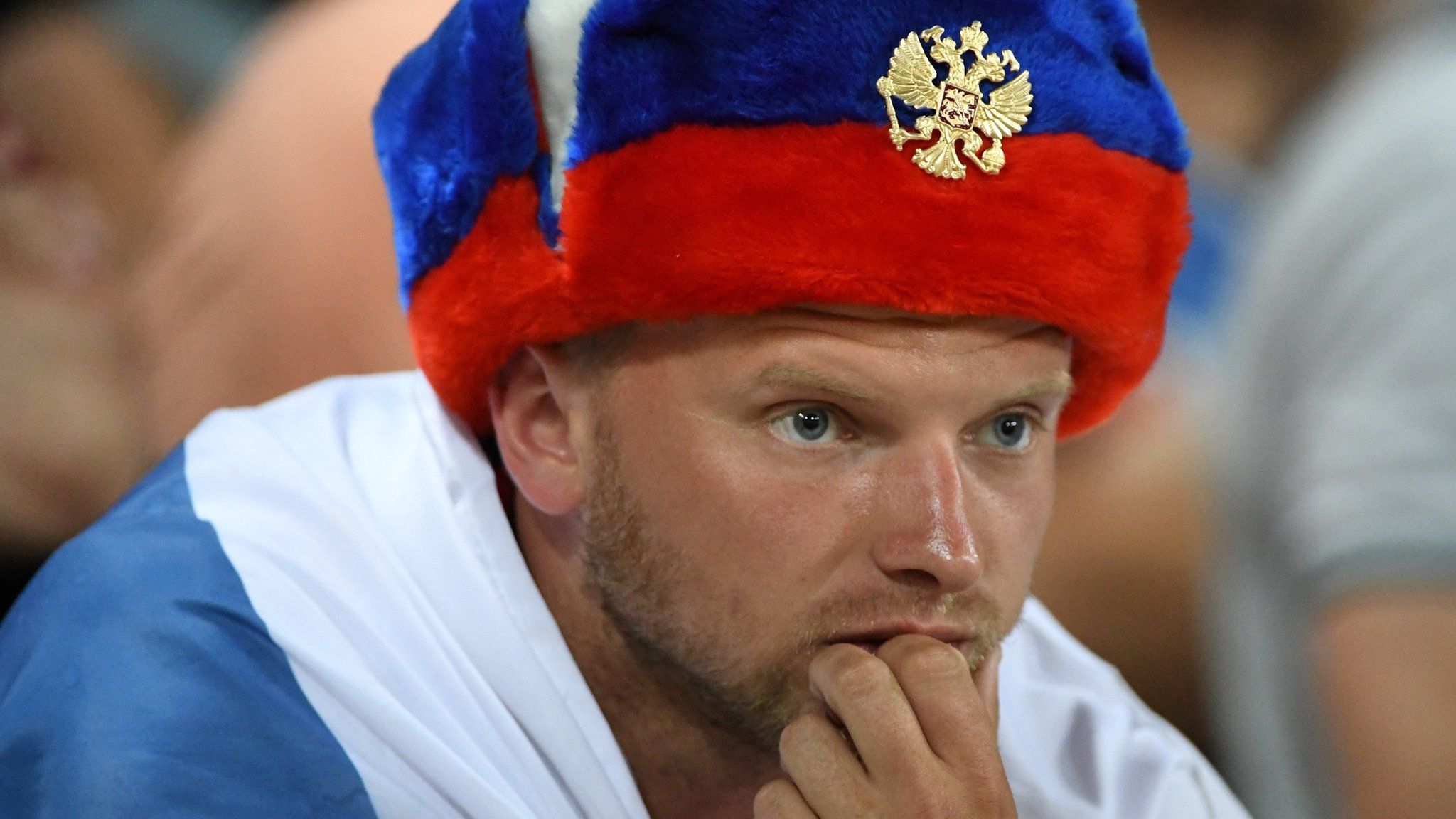 Euro 2016: Leonid Slutsky steps down as Russia head coach - BBC Sport