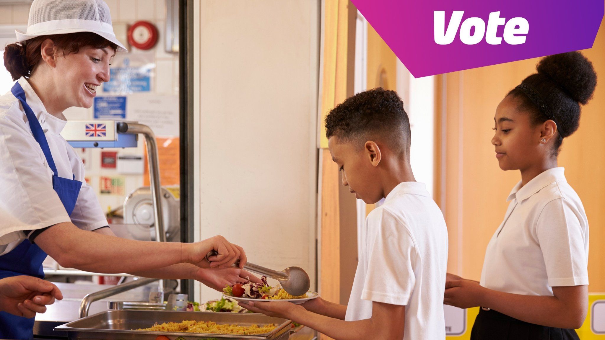 Free school meals: Supermarkets join with teachers to back Jamie Oliver ...